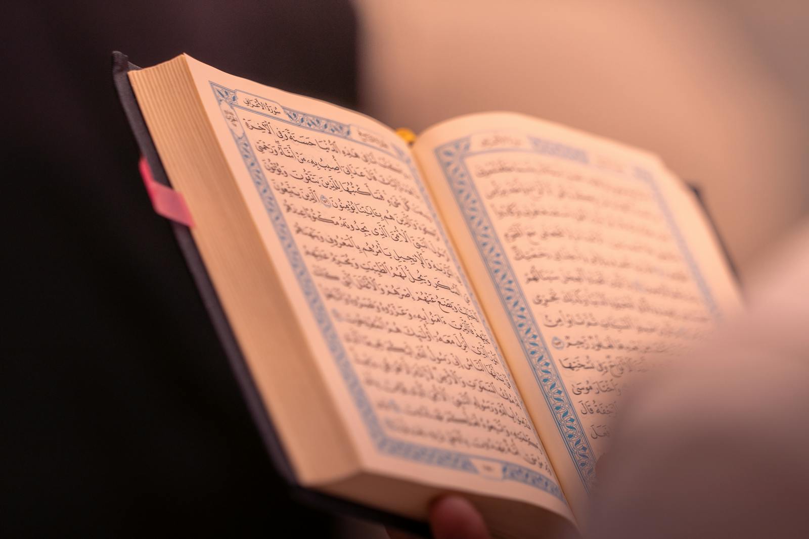 4k Quran Photos, Download The BEST Free 4k Quran Stock Photos & HD Images