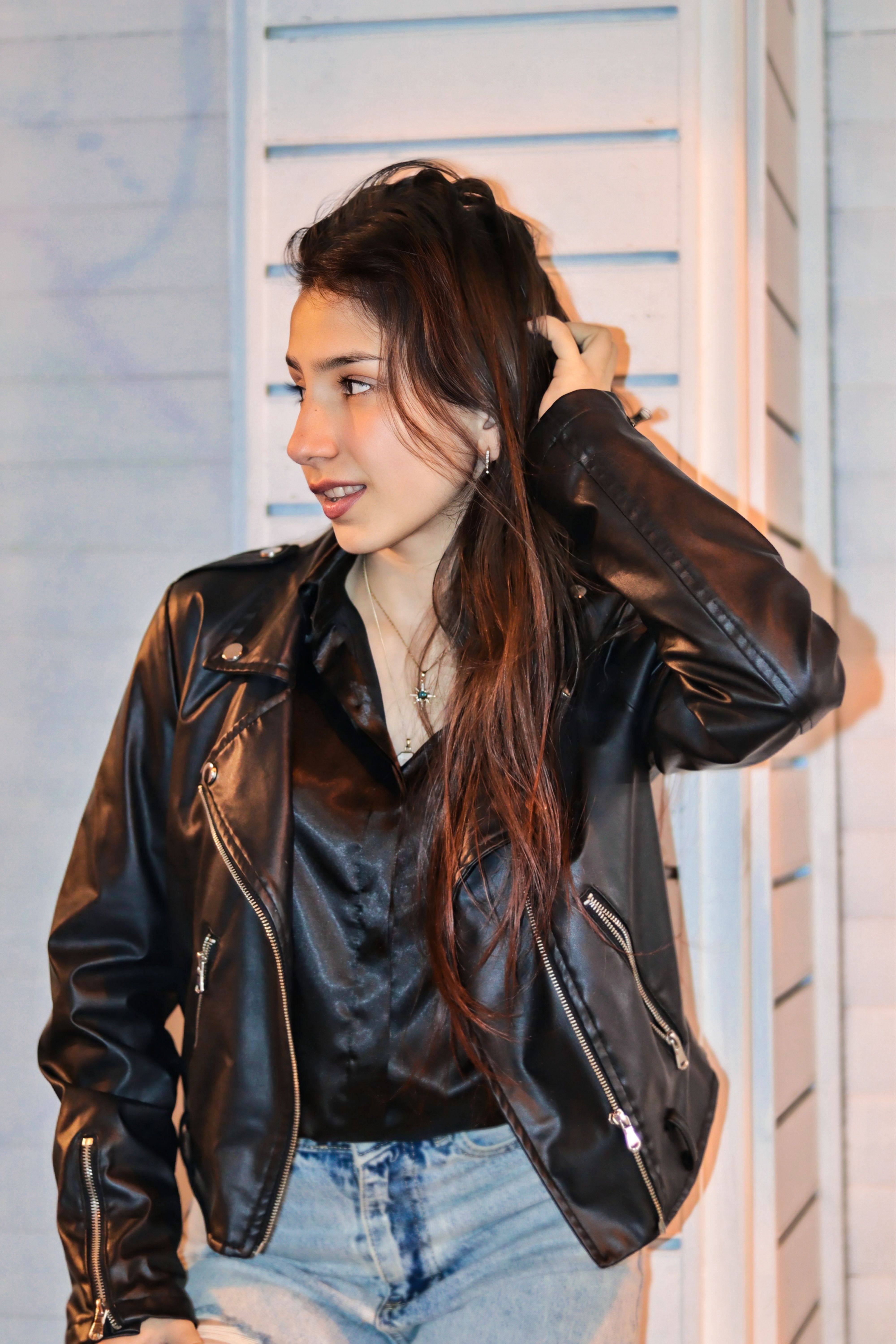 Classic Leather Jacket Ootd Photos, Download The BEST Free Classic ...