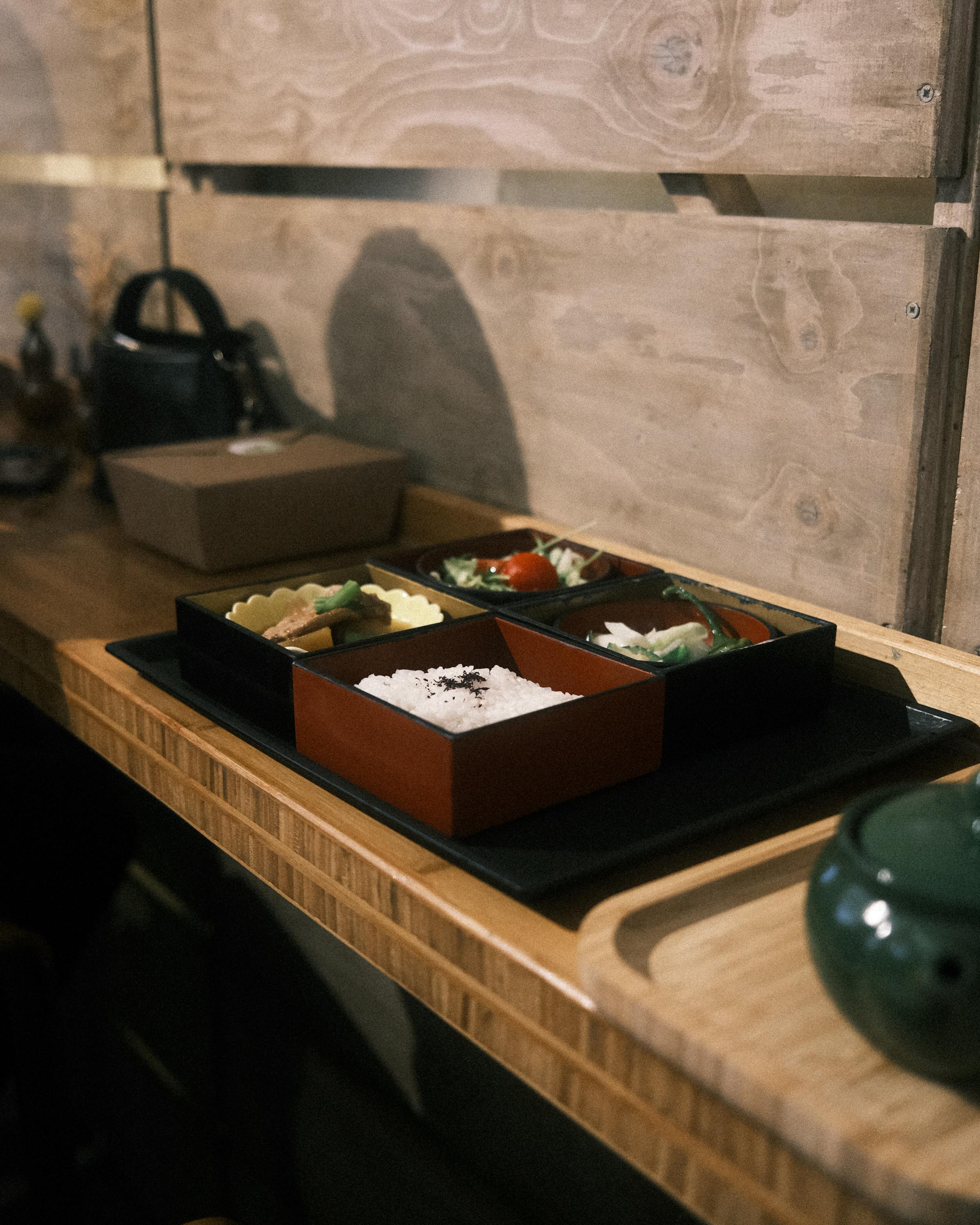 Plating Table Photos, Download The BEST Free Plating Table Stock Photos ...