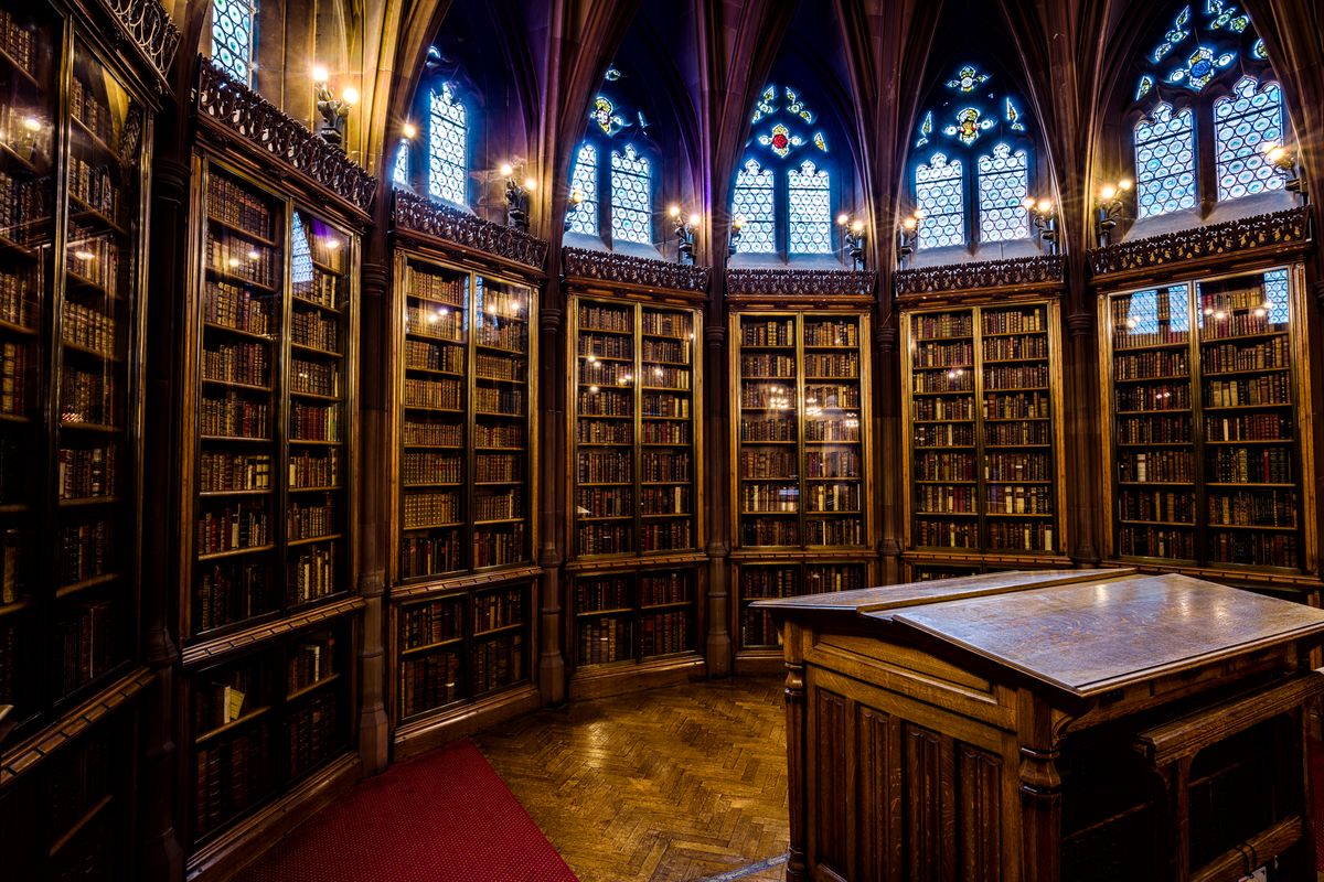 Old Library Photos, Download The BEST Free Old Library Stock Photos ...