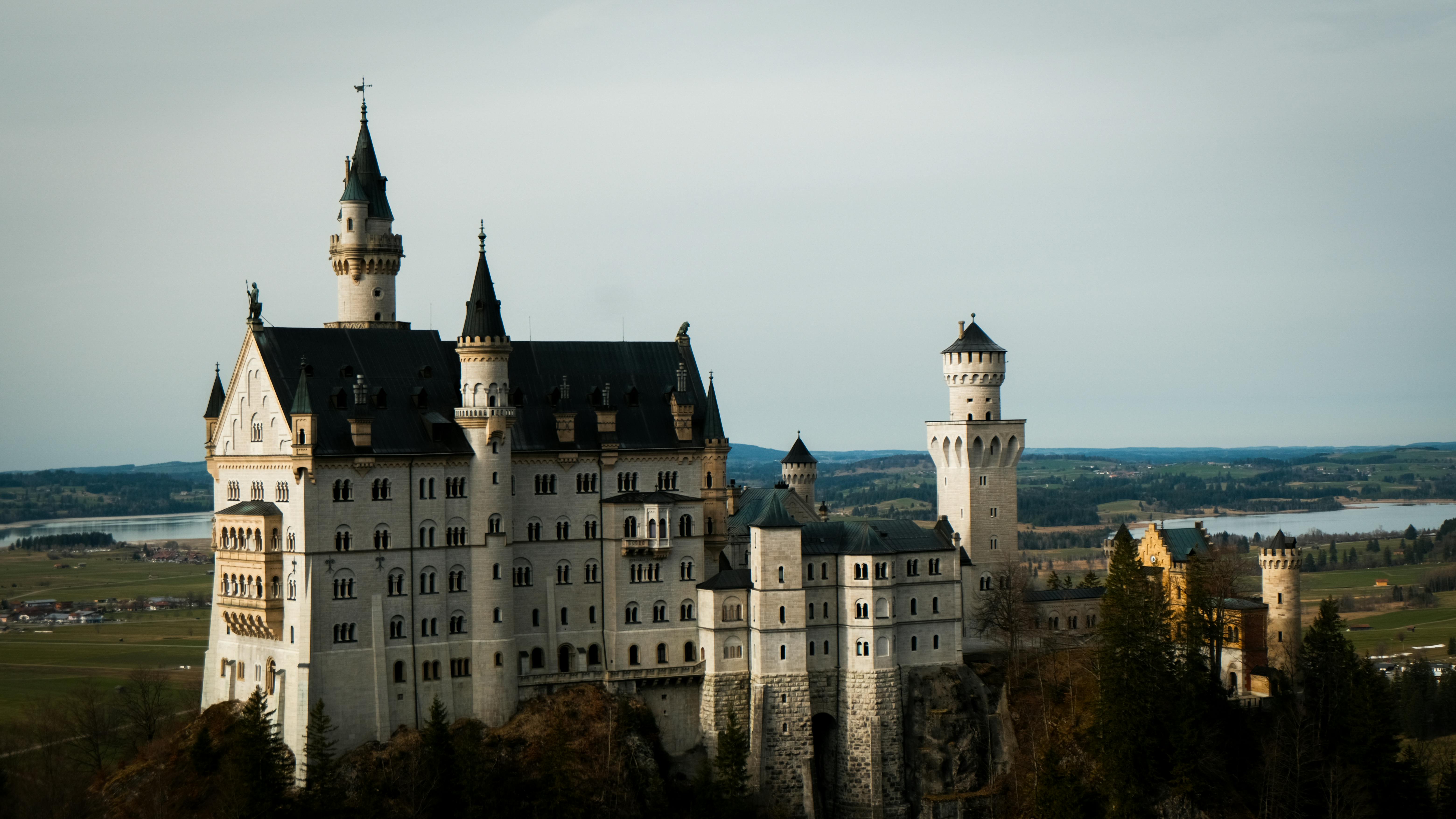 Fym Tour Photos, Download The BEST Free Fym Tour Stock Photos & HD Images