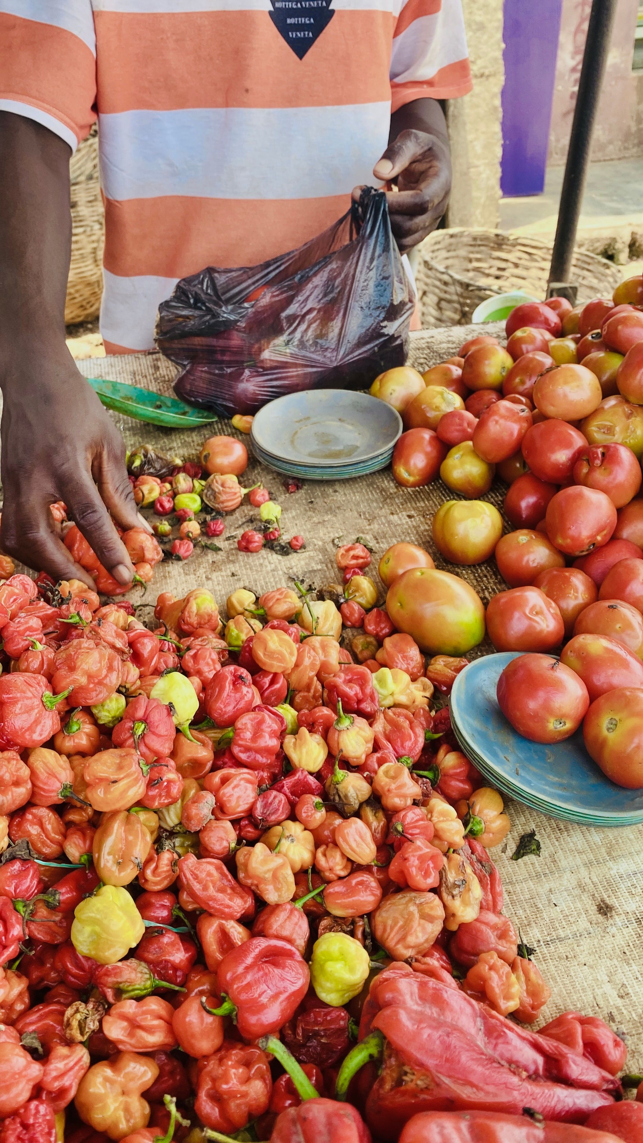 Re Peppers Photos, Download The BEST Free Re Peppers Stock Photos & HD ...
