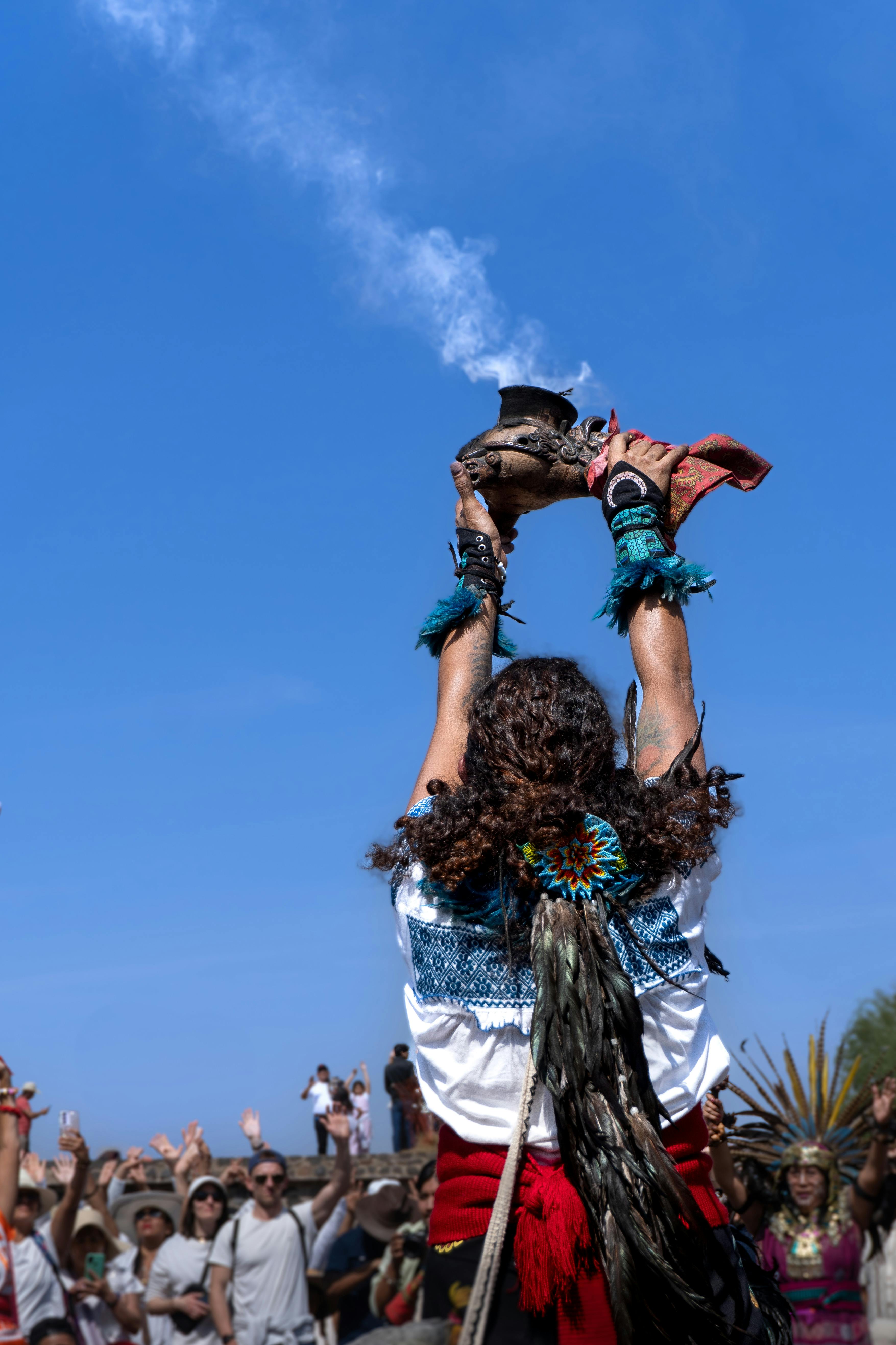 Cultural Ritual Dance at Teotihuacán Festival · Free Stock Photo