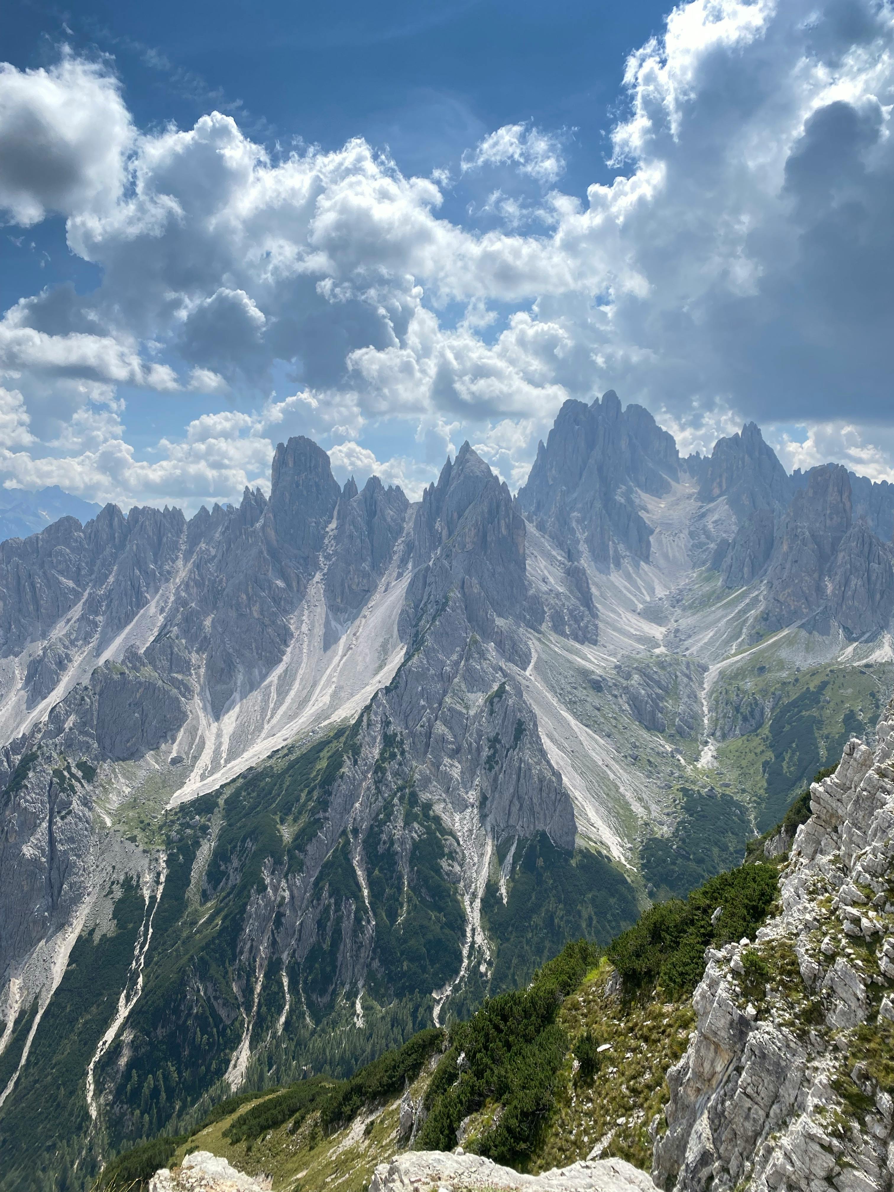 Gray Rocky Mountain · Free Stock Photo