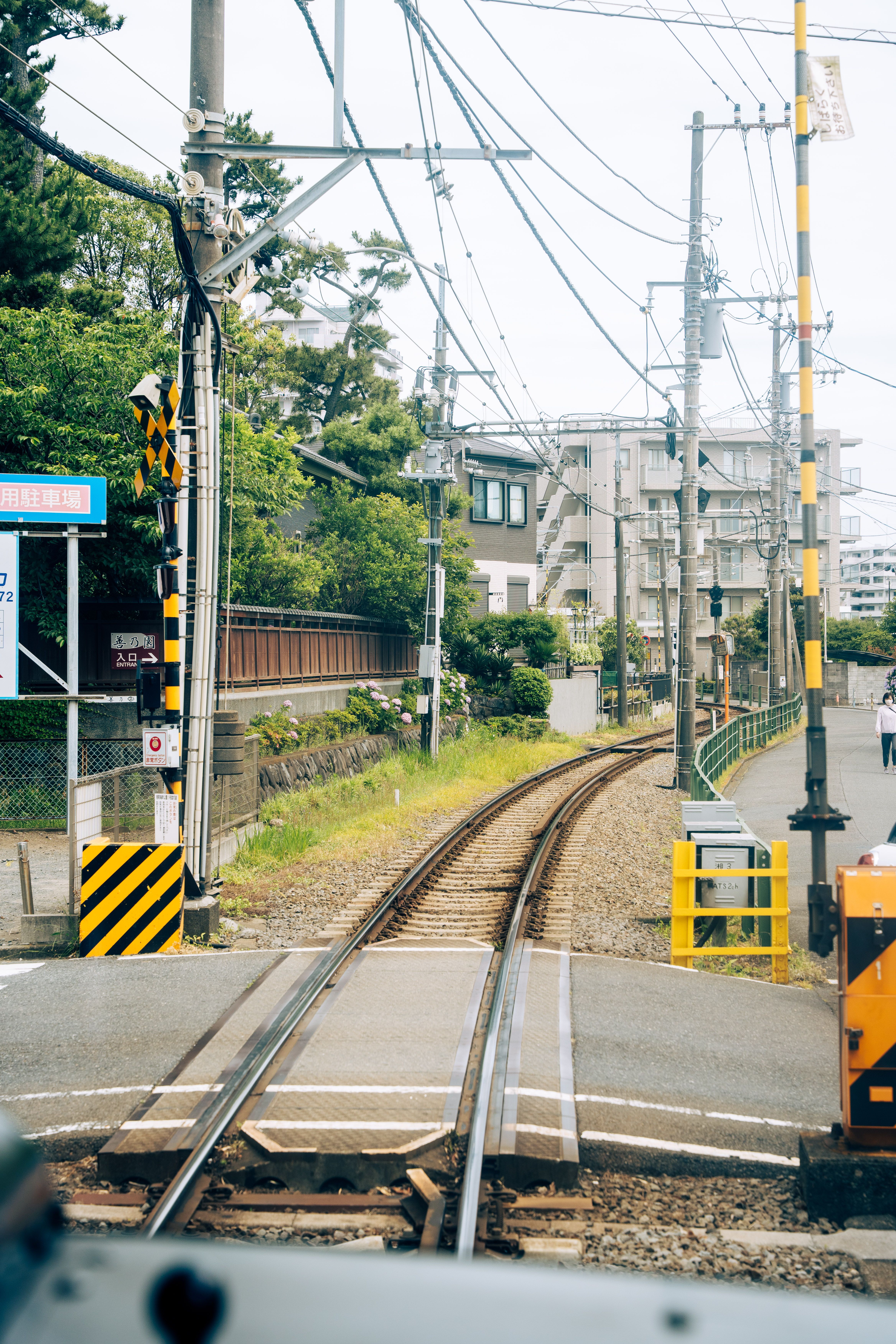 Railway Crossing in Kamakura, Japan · Free Stock Photo