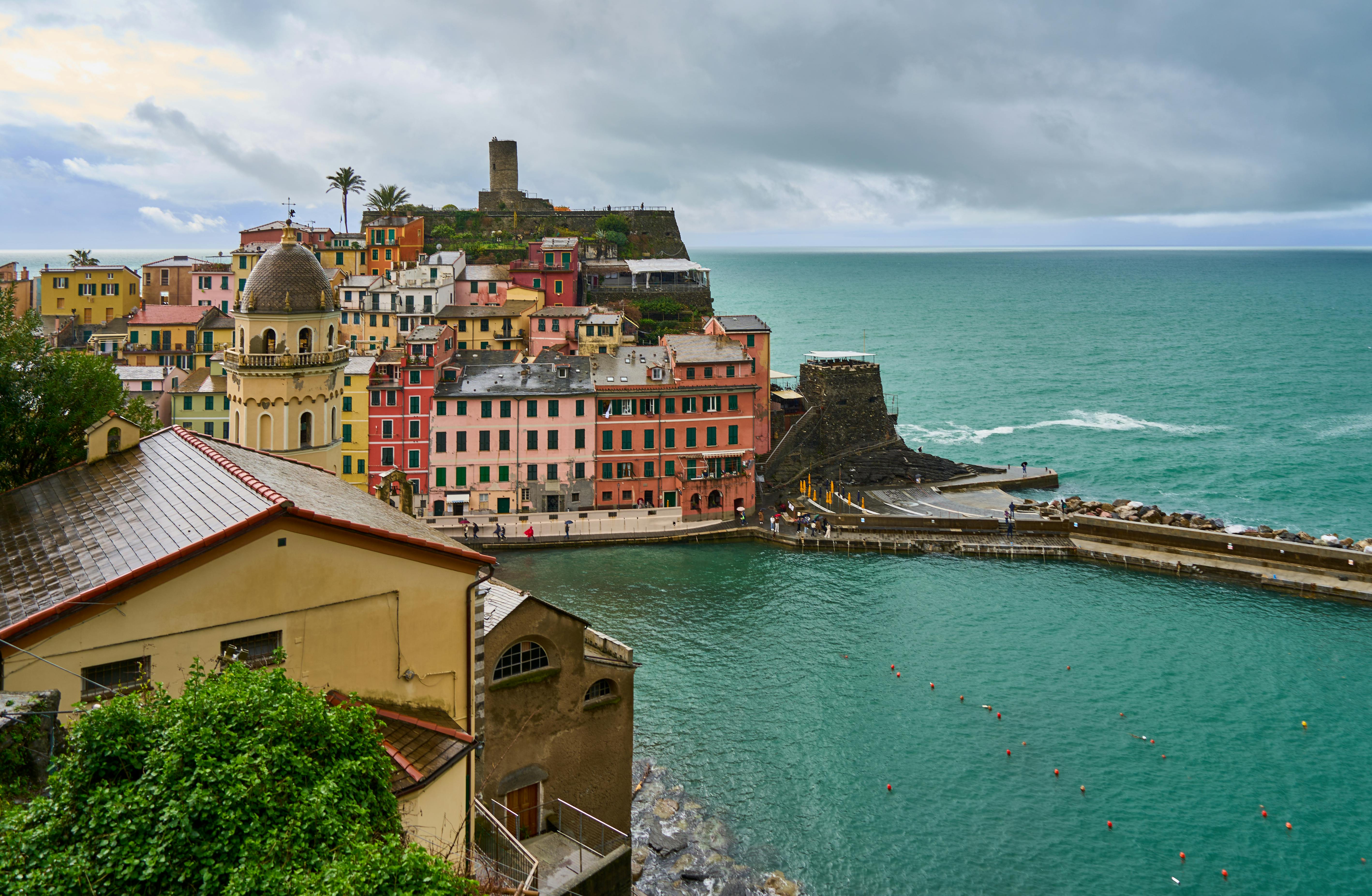 Charming Coastal View of Vernazza, Italy · Free Stock Photo