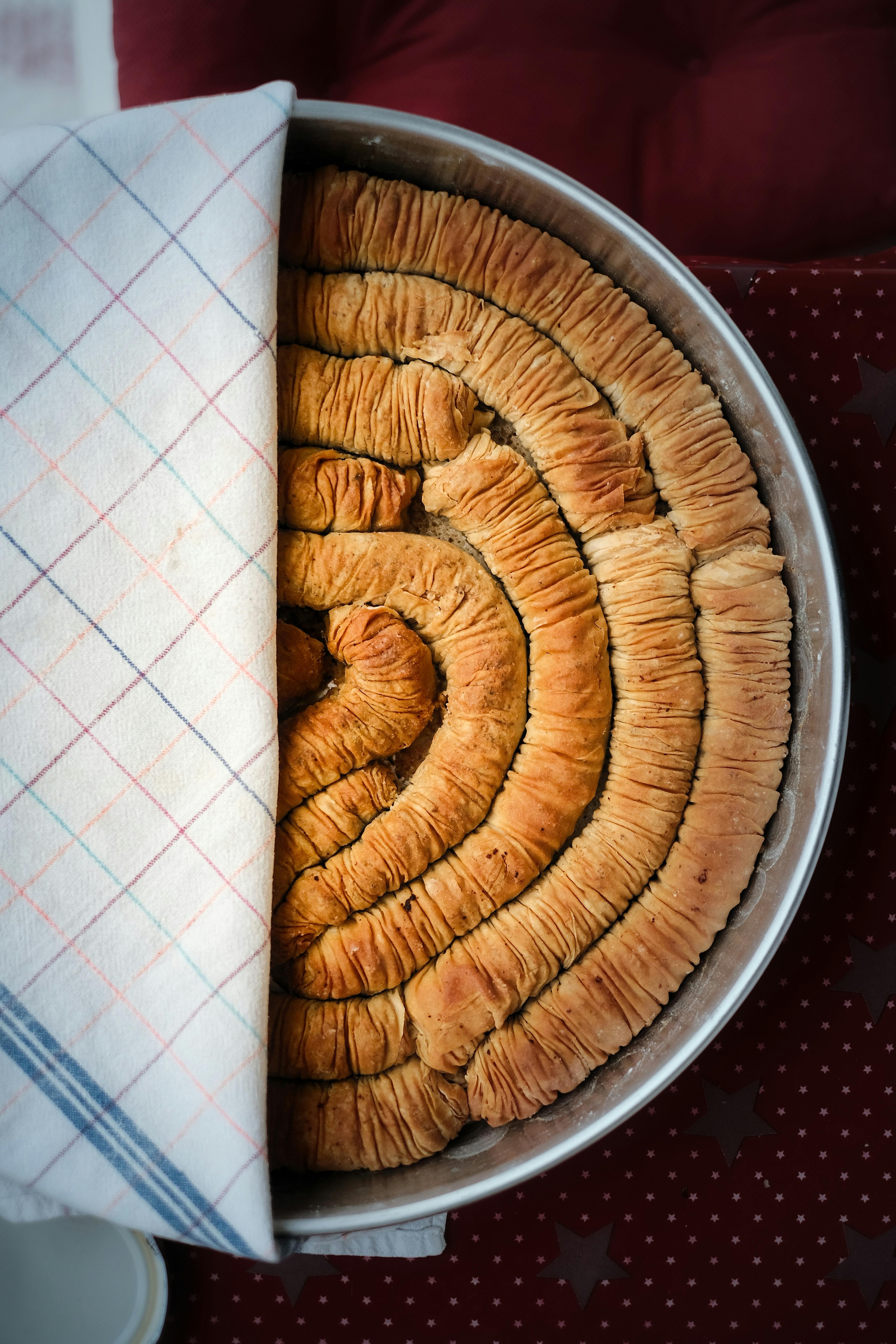 Traditional Spiral Baking Pastry in Round Pan · Free Stock Photo