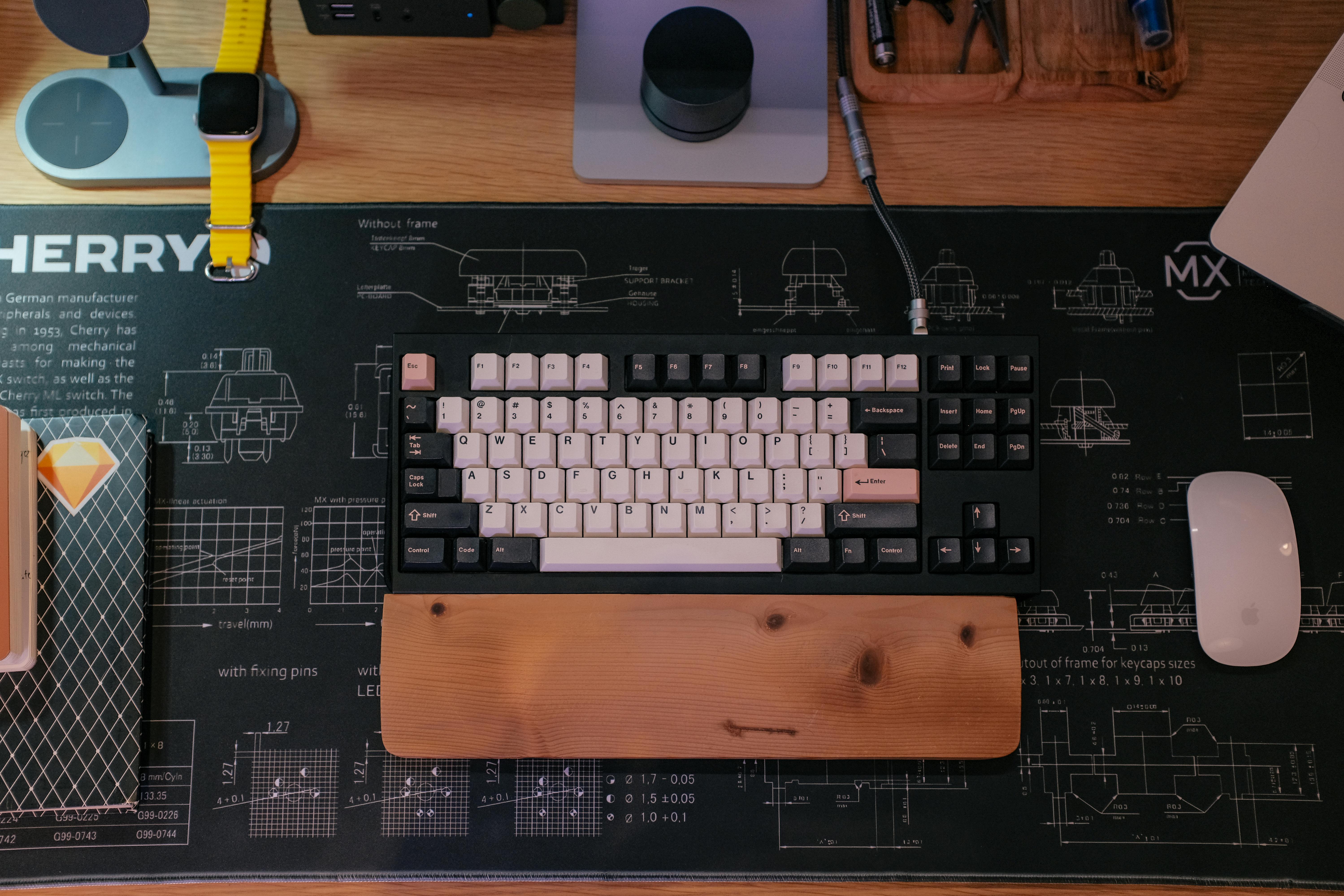 Tabel Desk Photos, Download The BEST Free Tabel Desk Stock Photos & HD ...