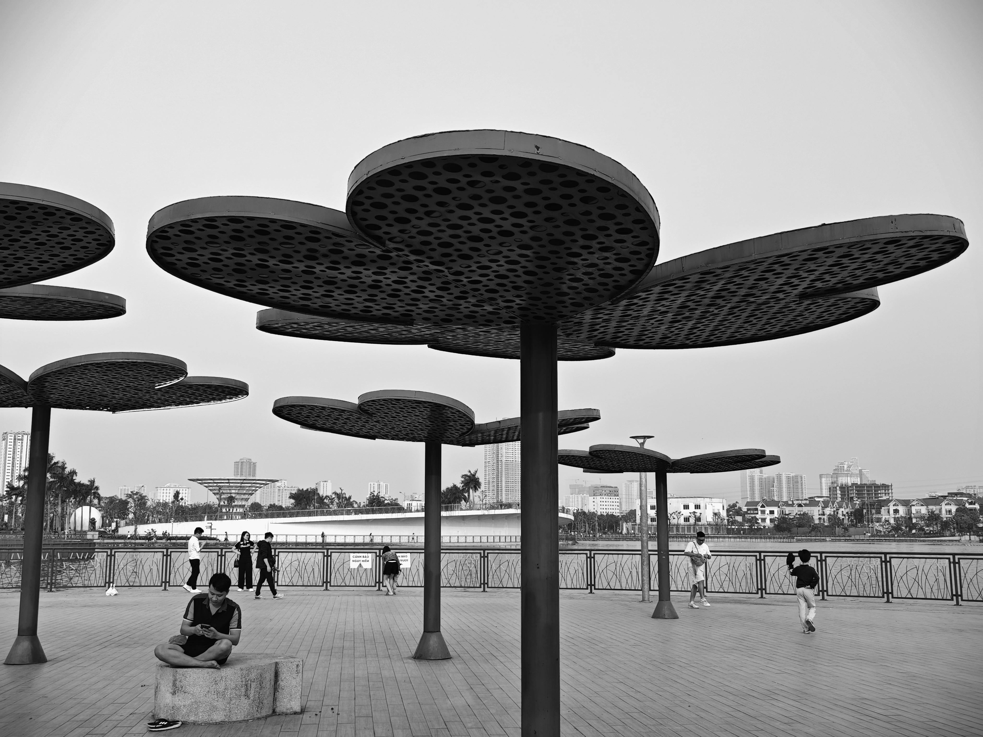 Modern Urban Park with Unique Metal Canopies · Free Stock Photo