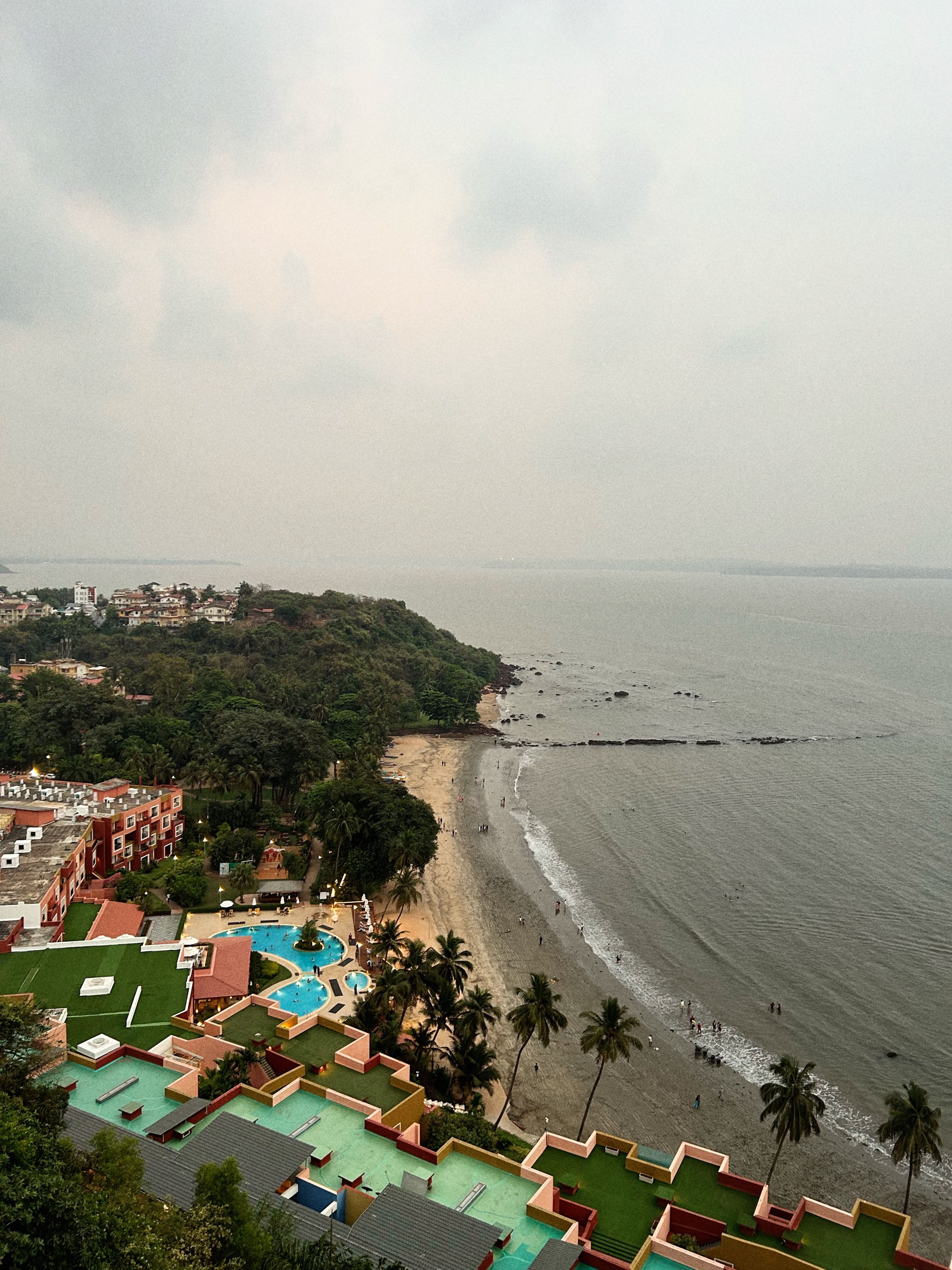 Scenic Aerial View of Goa Beachfront with Resorts · Free Stock Photo