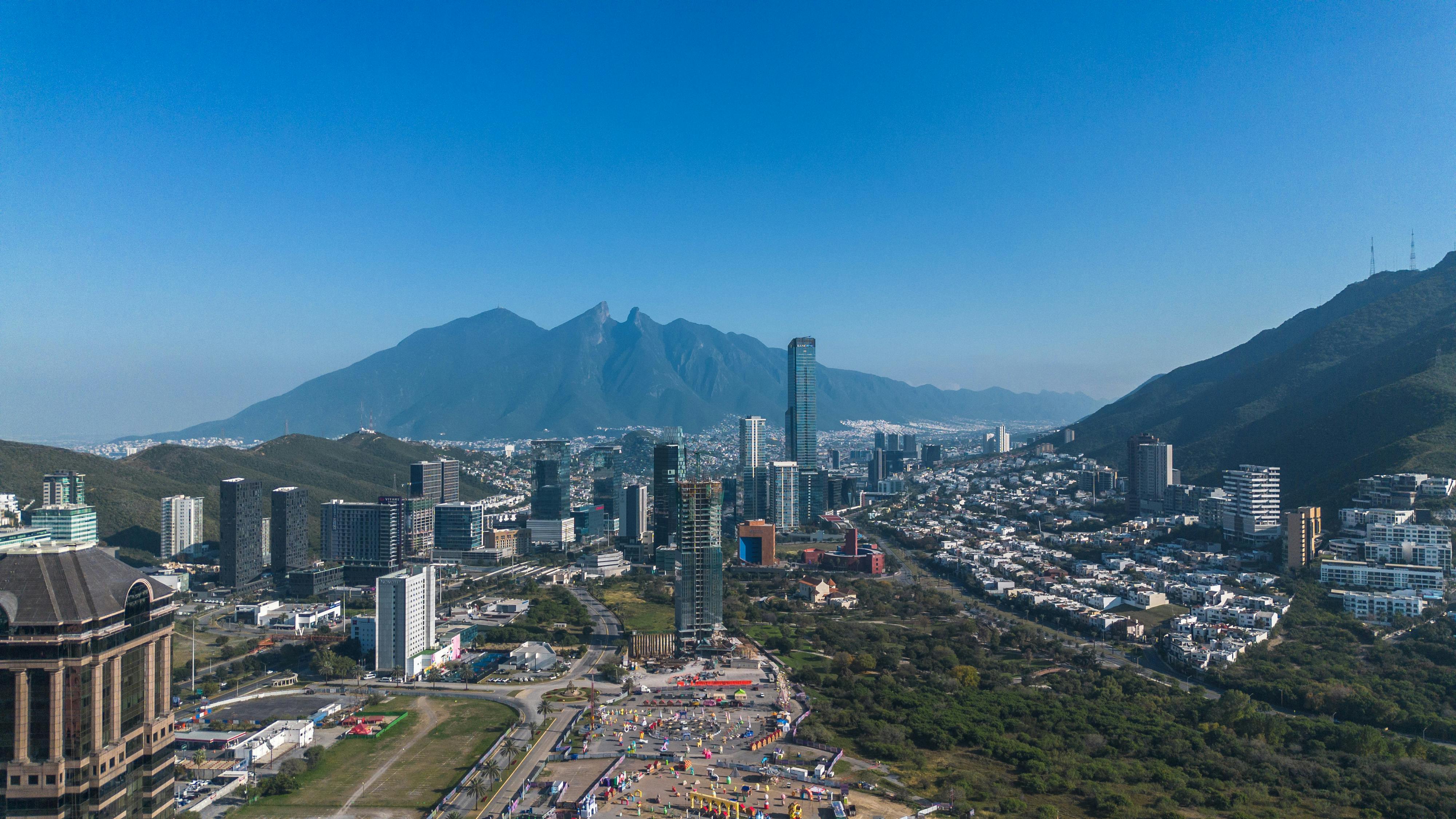 Aerial View of Monterrey with Iconic Mountain Backdrop · Free Stock Photo