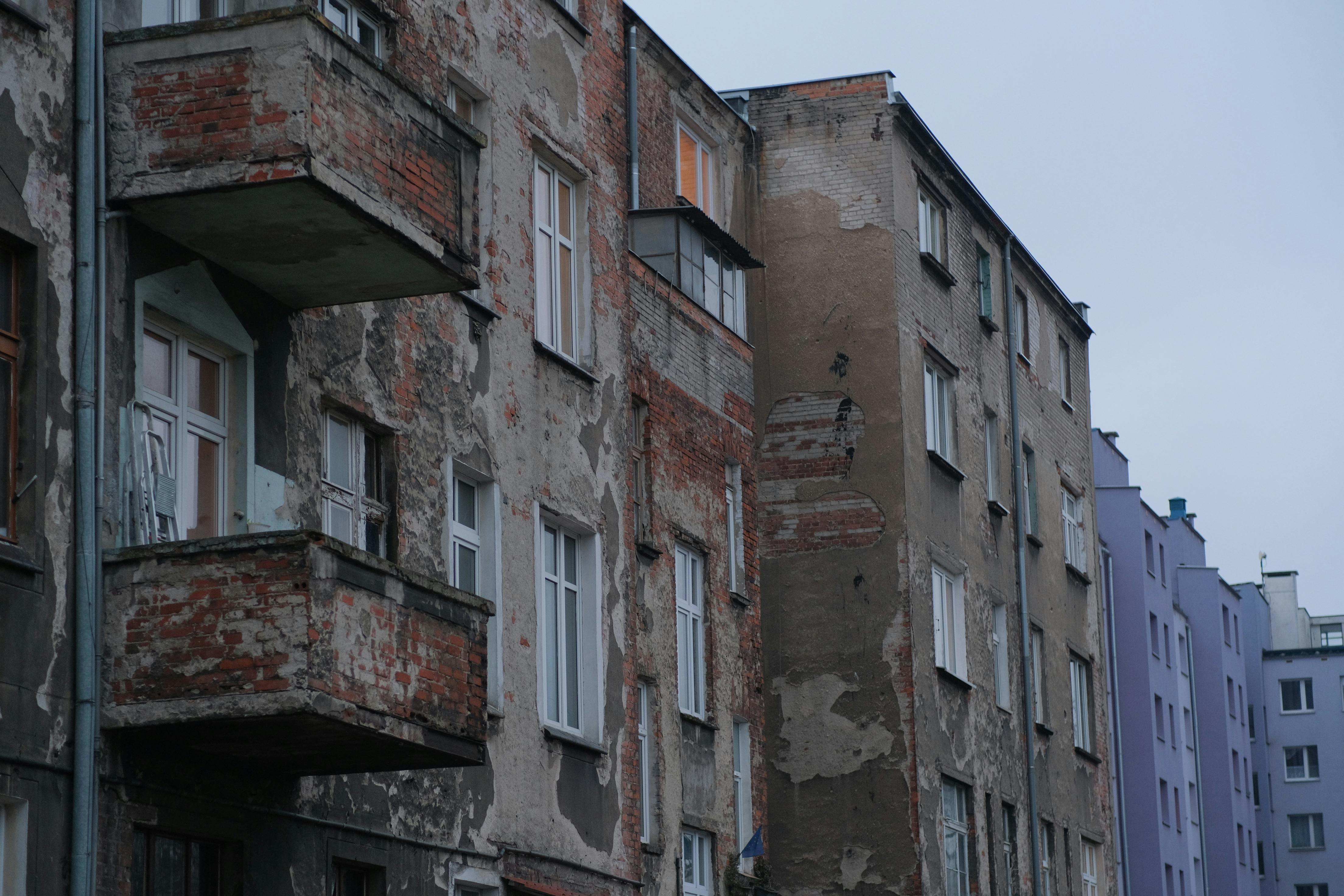 Old Urban Apartment Buildings in Gloomy Weather · Free Stock Photo