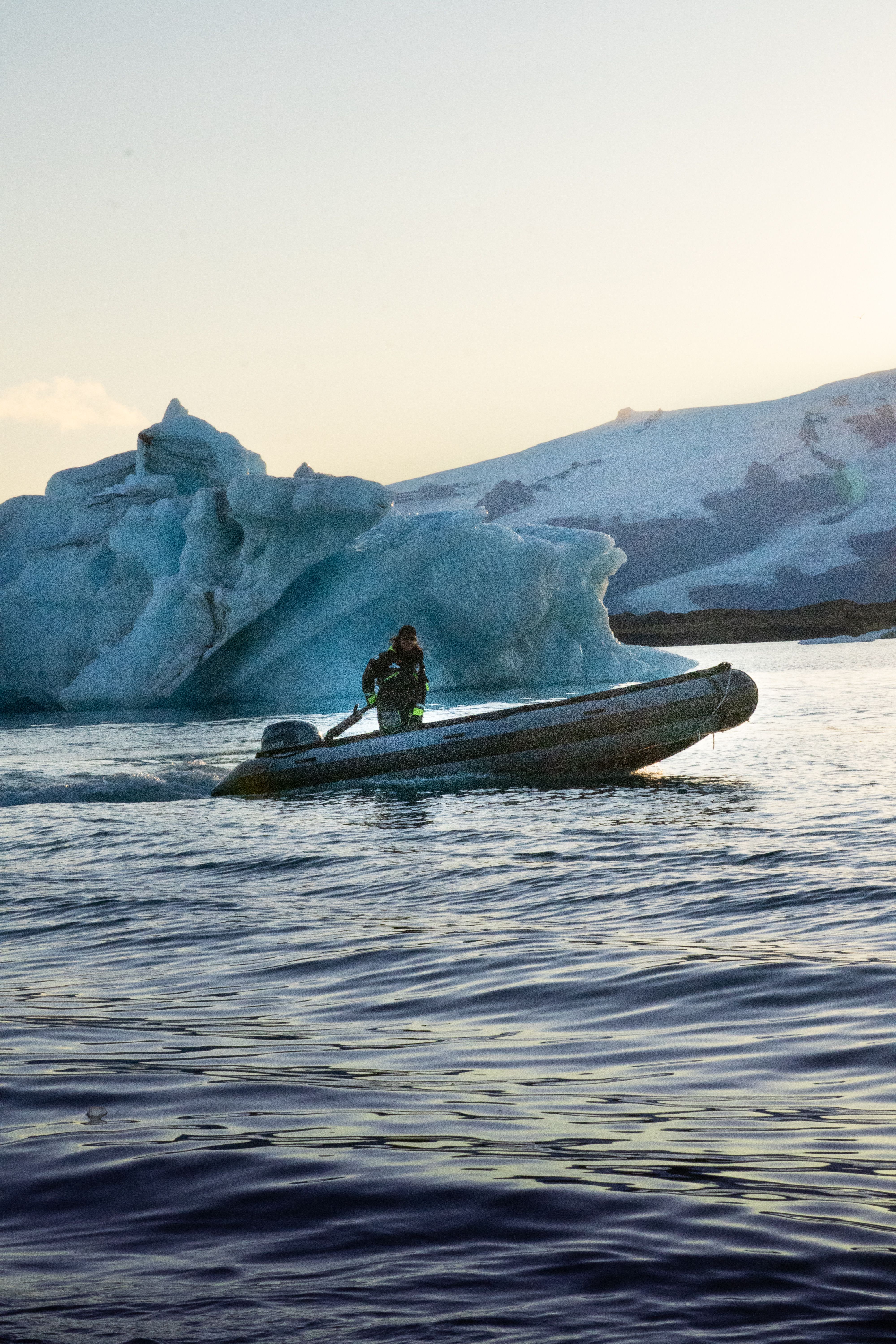 Rugged Boat Journey by Icelandic Glacier · Free Stock Photo