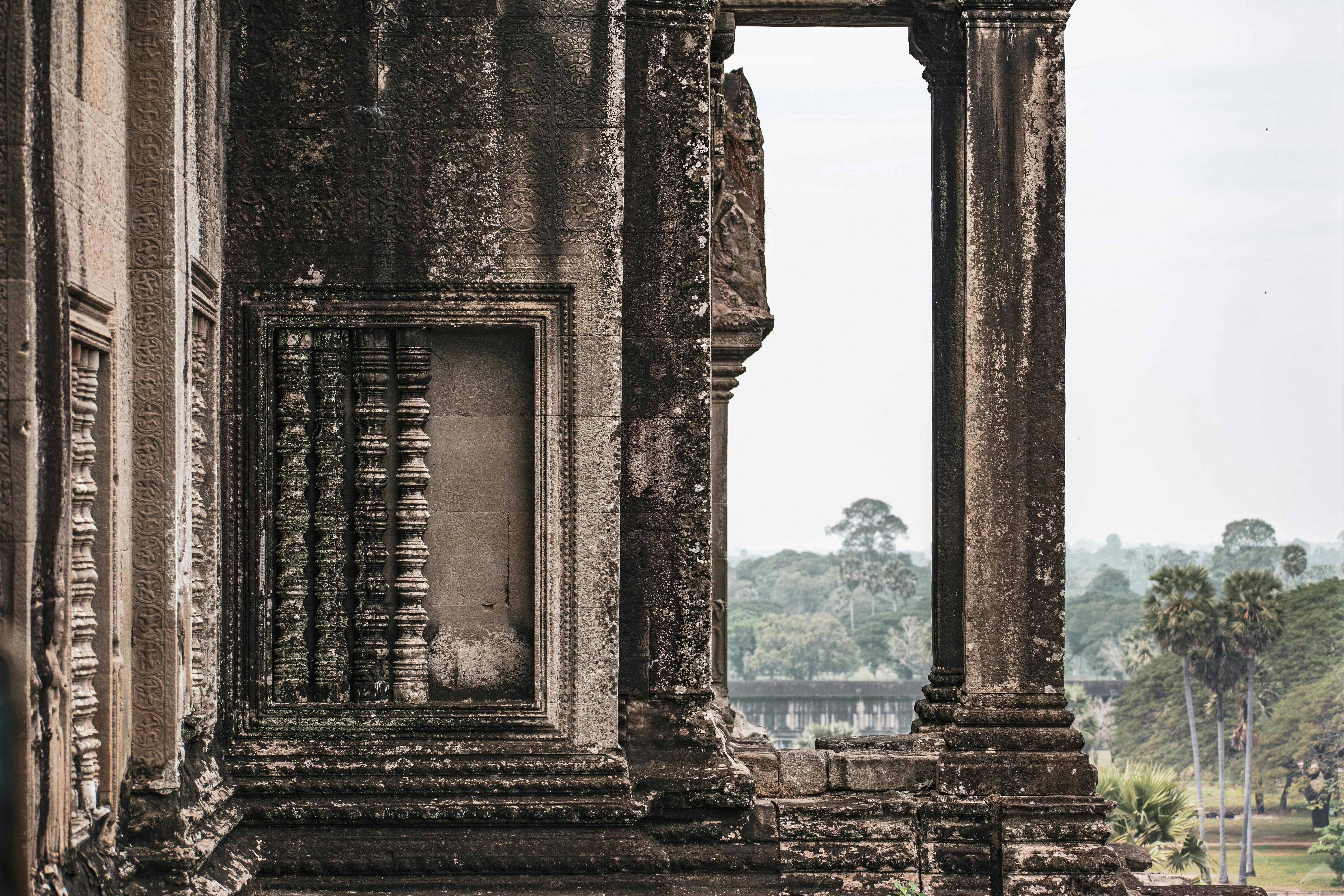 Ancient Angkor Wat Temple Architecture in Cambodia · Free Stock Photo