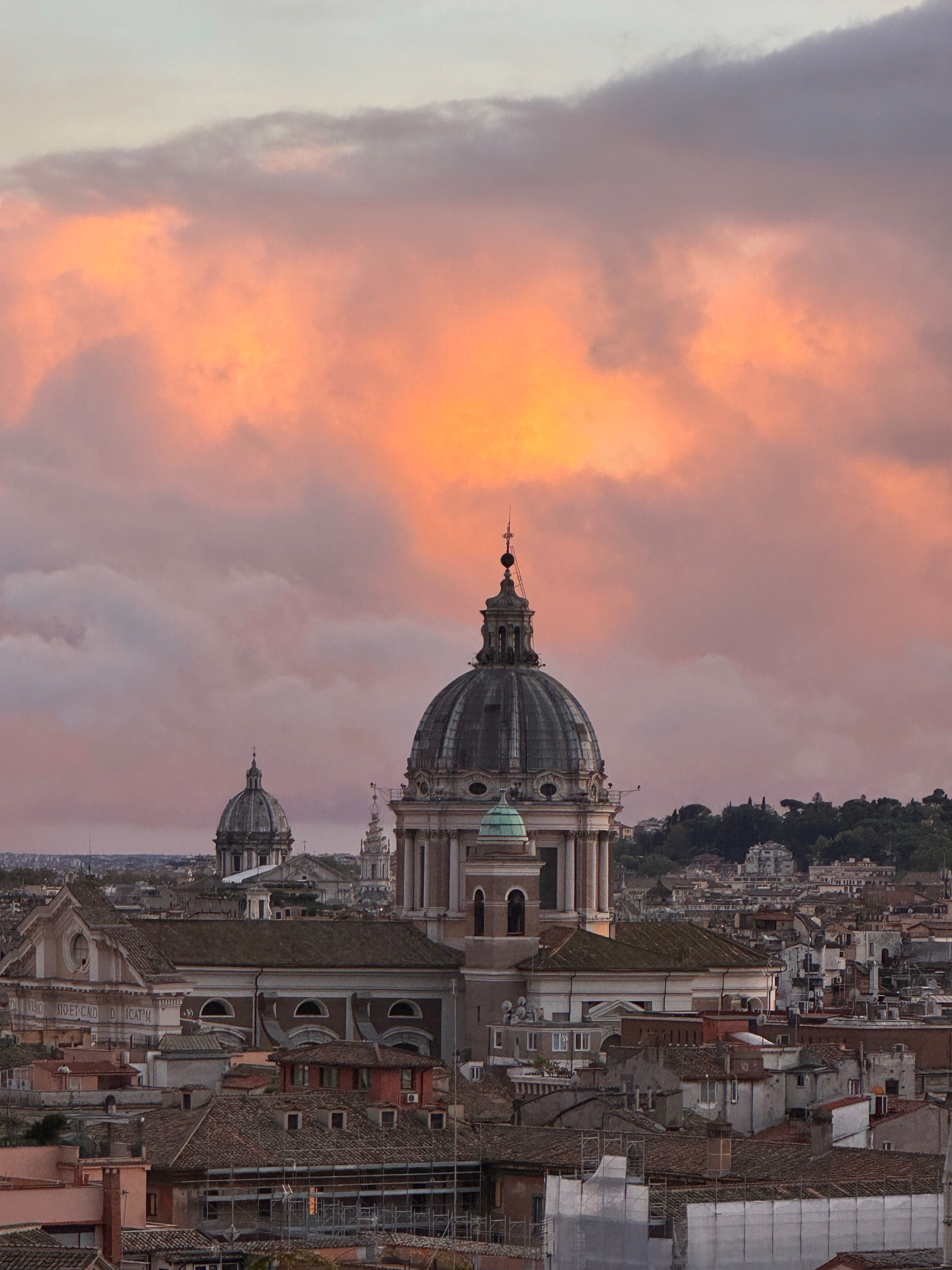 Stunning Sunset over Rome with Iconic Dome · Free Stock Photo