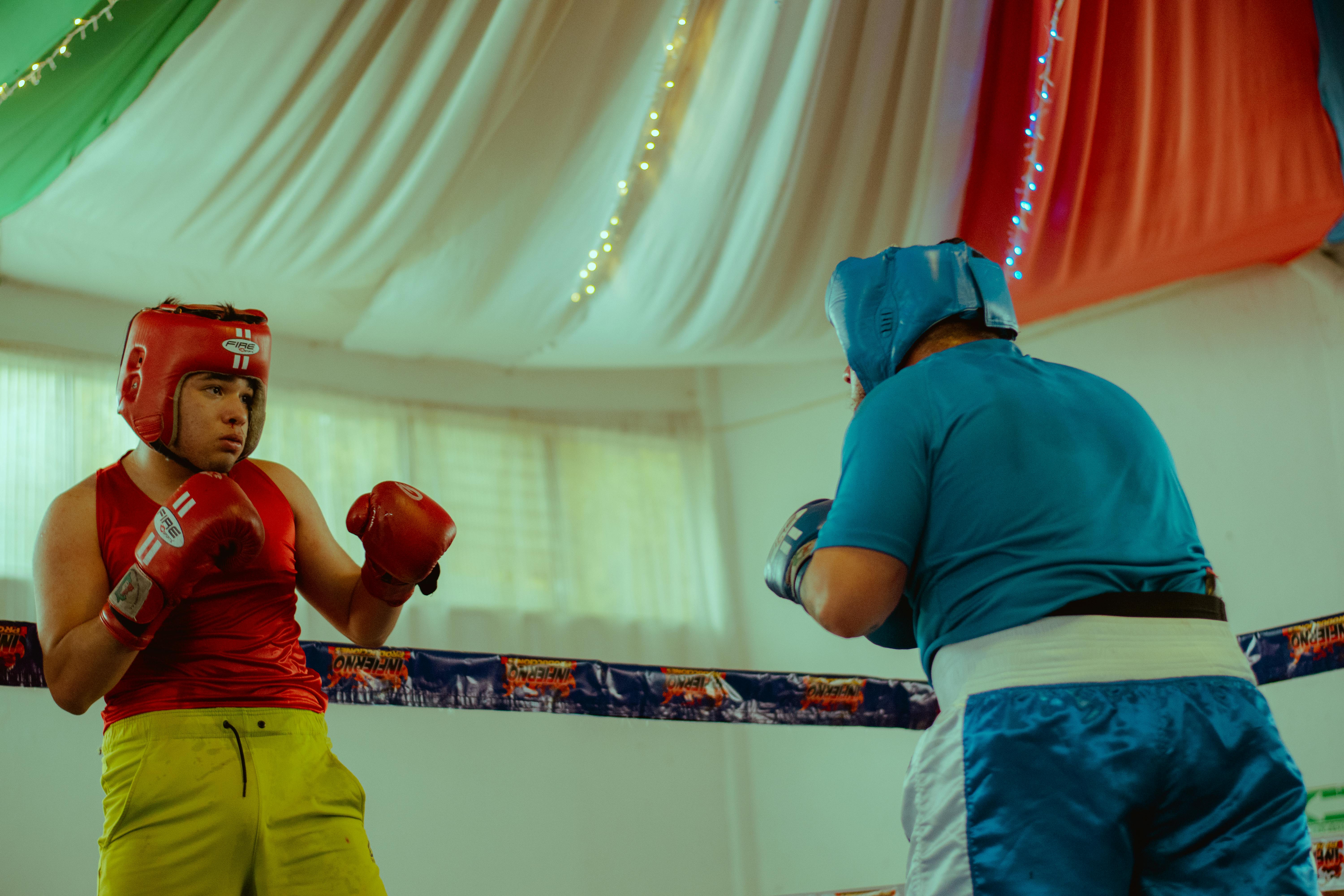 Teams Fighting Photos, Download The BEST Free Teams Fighting Stock ...