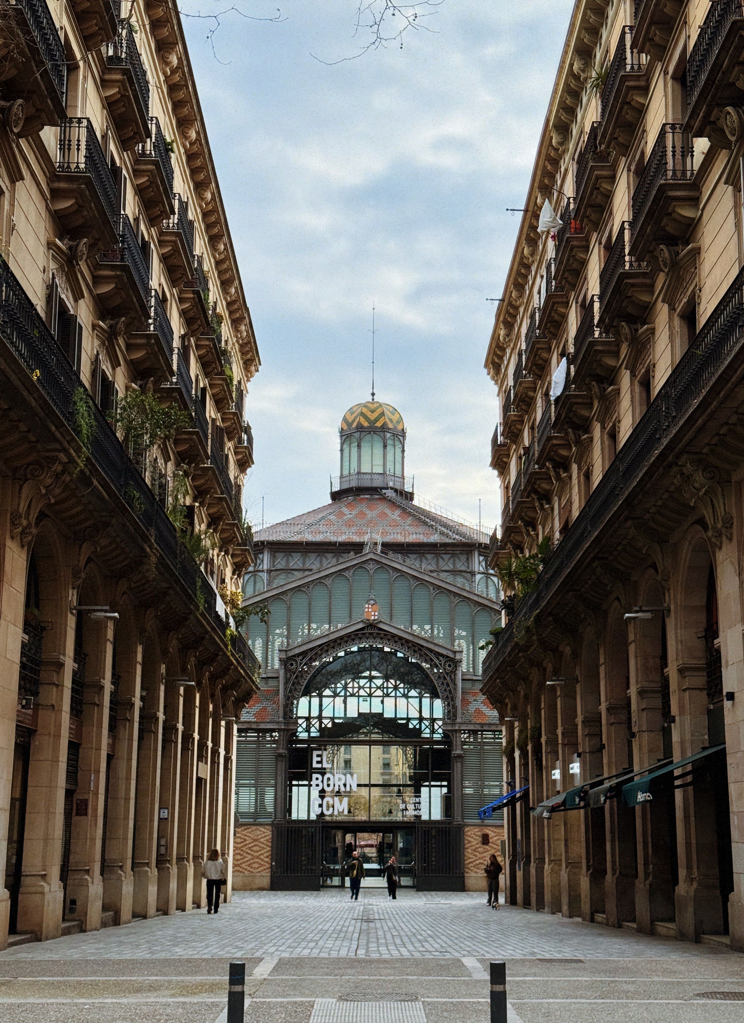 El Born Market Entrance in Barcelona · Free Stock Photo