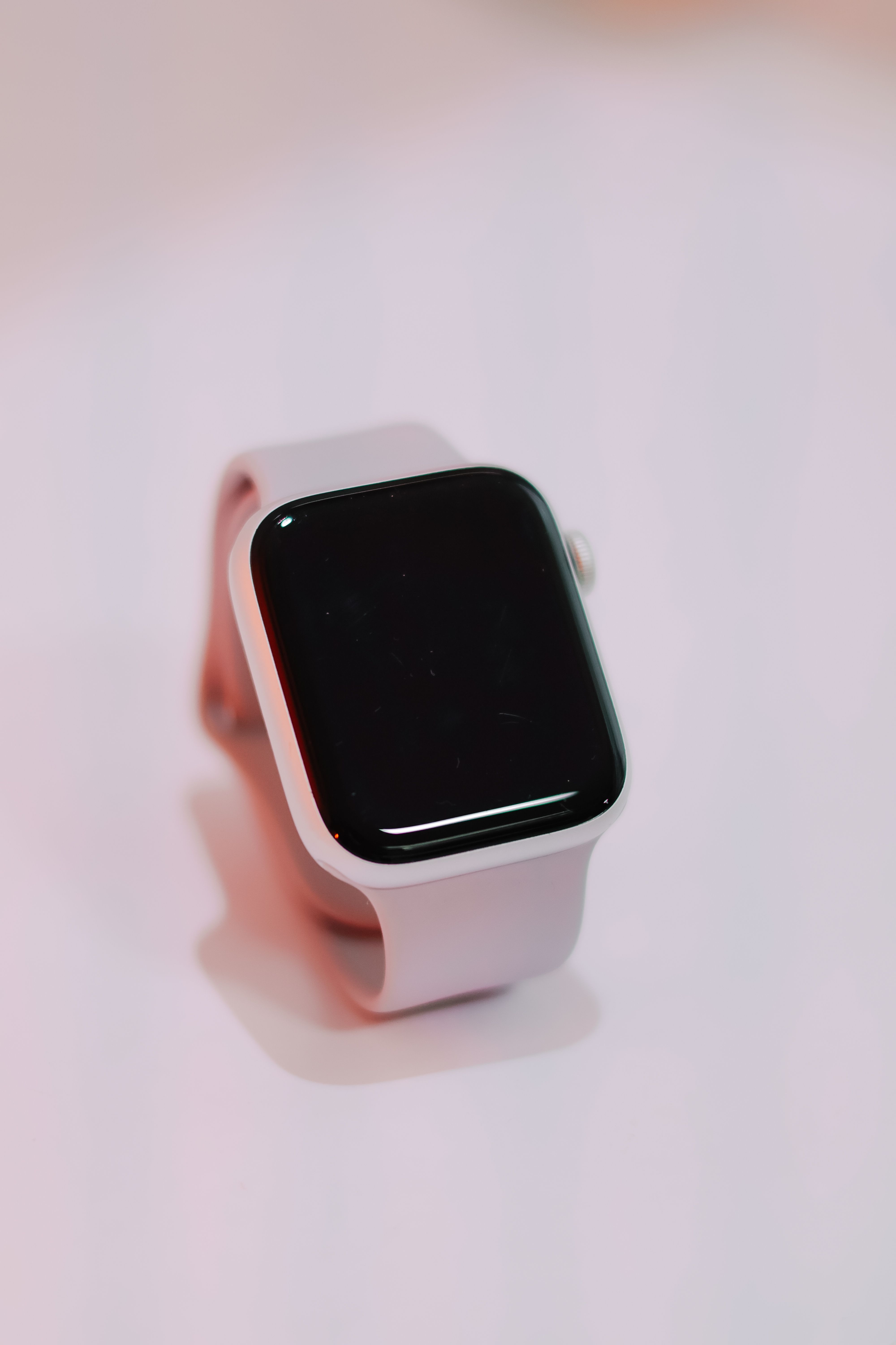 Minimalist White Smartwatch on Display · Free Stock Photo