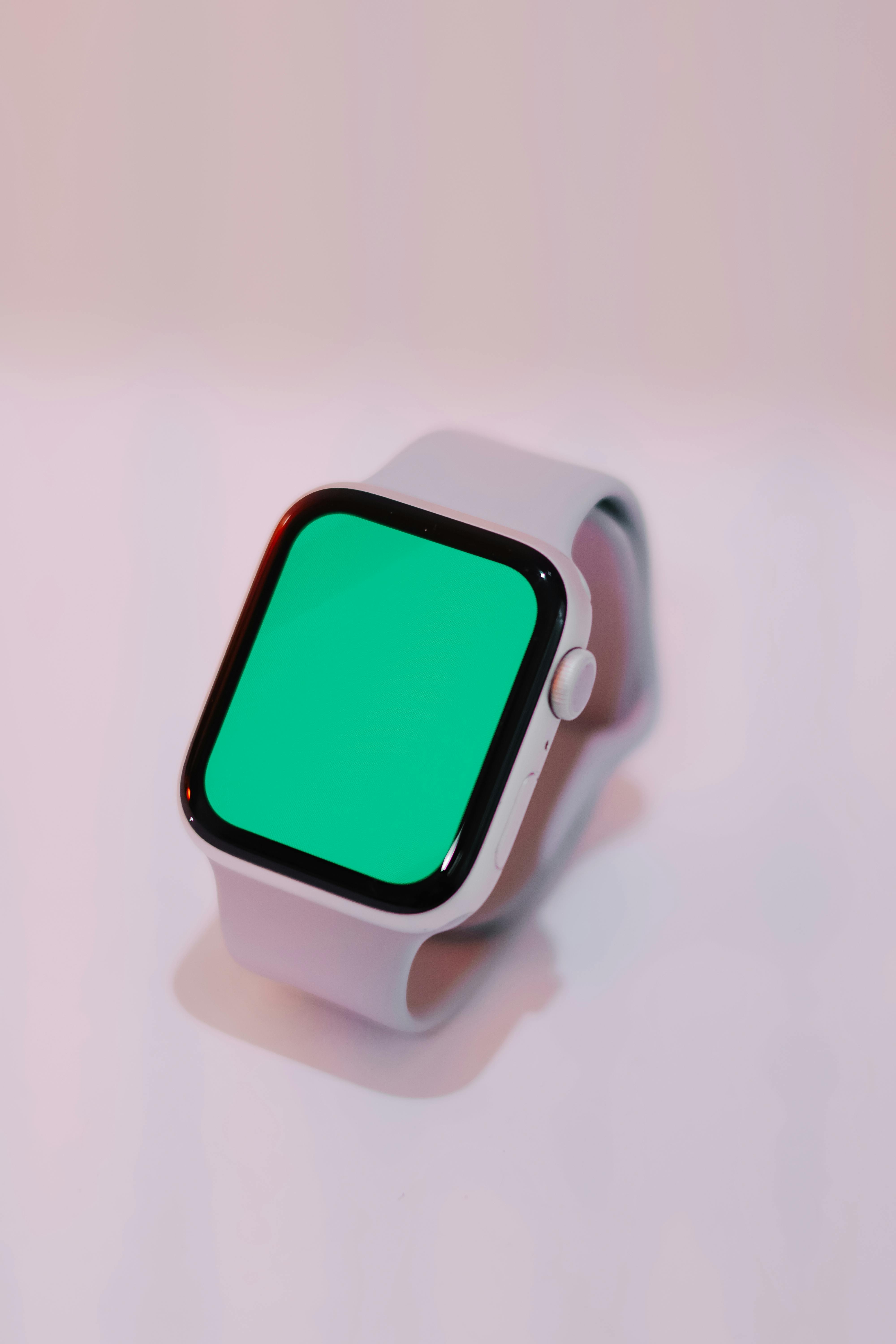 Modern Smartwatch with Blank Screen Display · Free Stock Photo