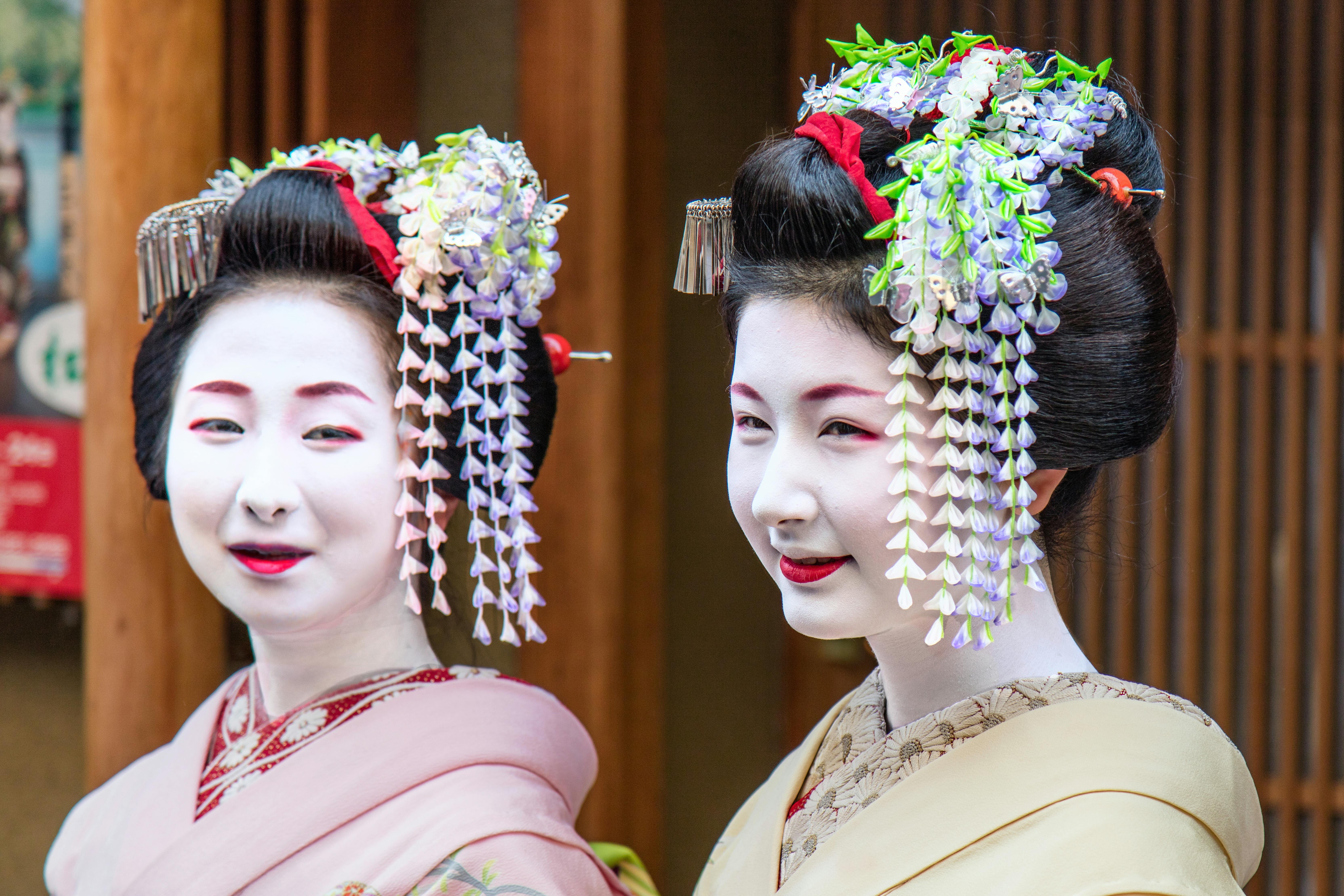 Traditional Geisha in Kyoto, Japan · Free Stock Photo