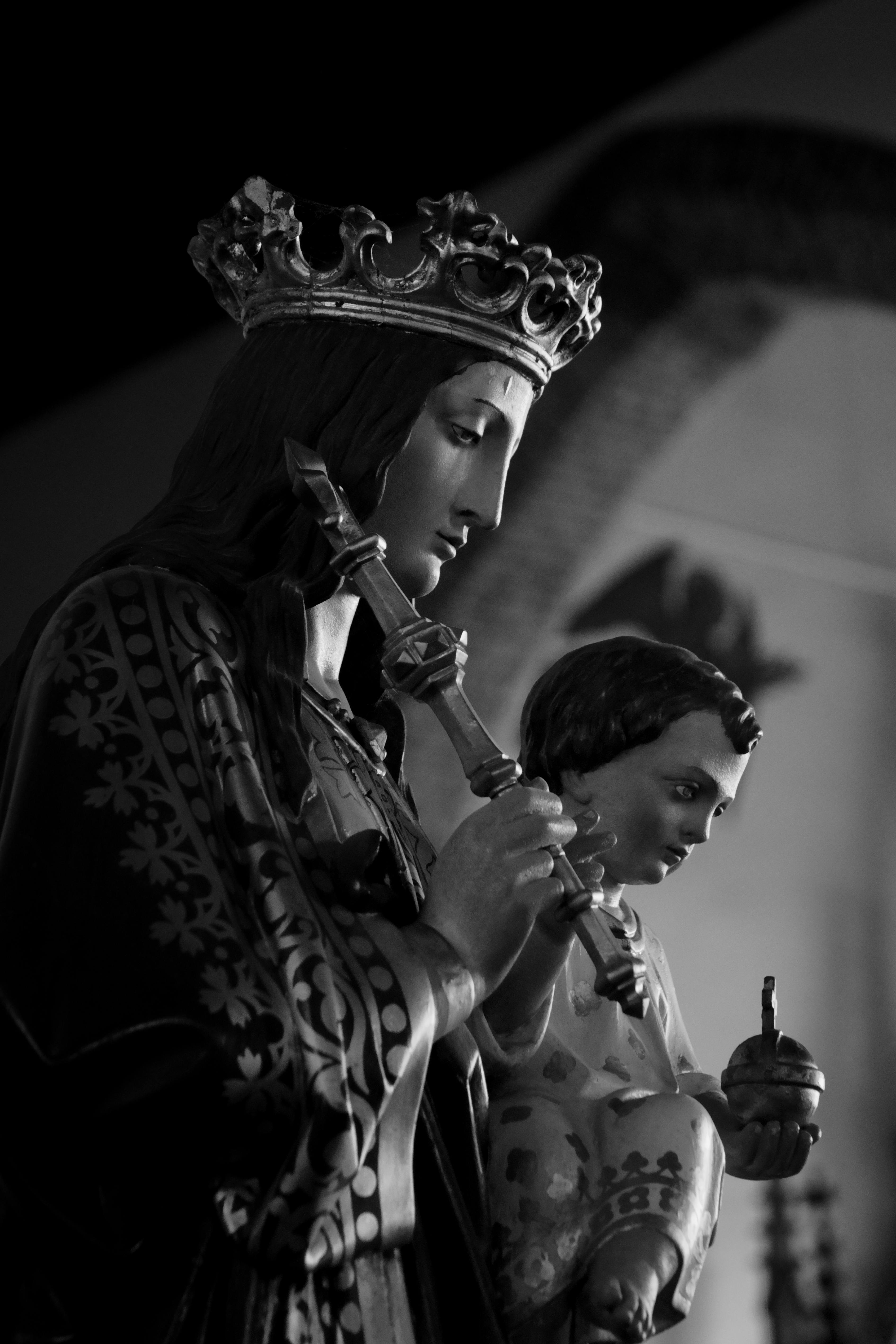 Black and White Religious Statues in Church · Free Stock Photo