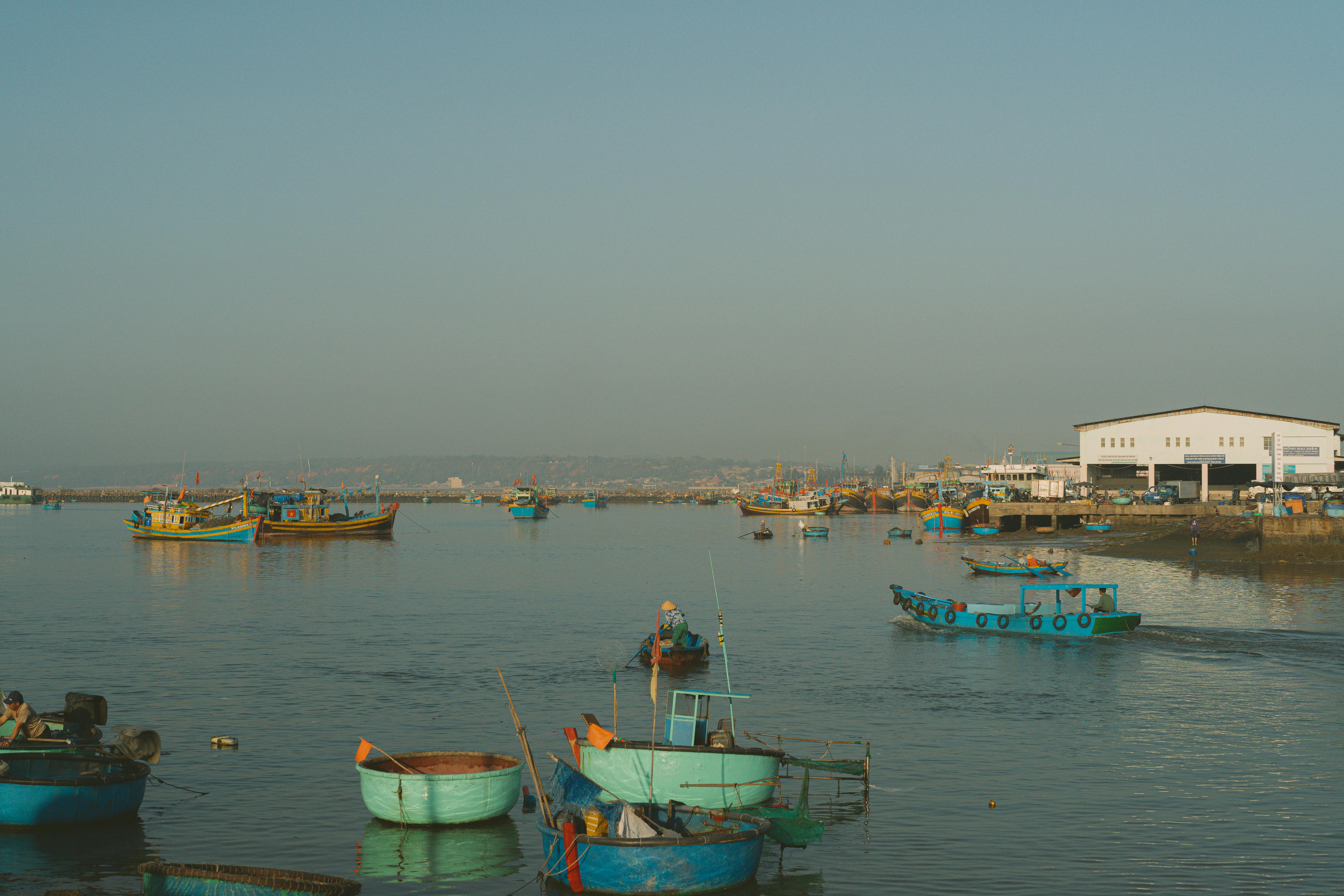 Petro Trade Photos, Download The BEST Free Petro Trade Stock Photos ...