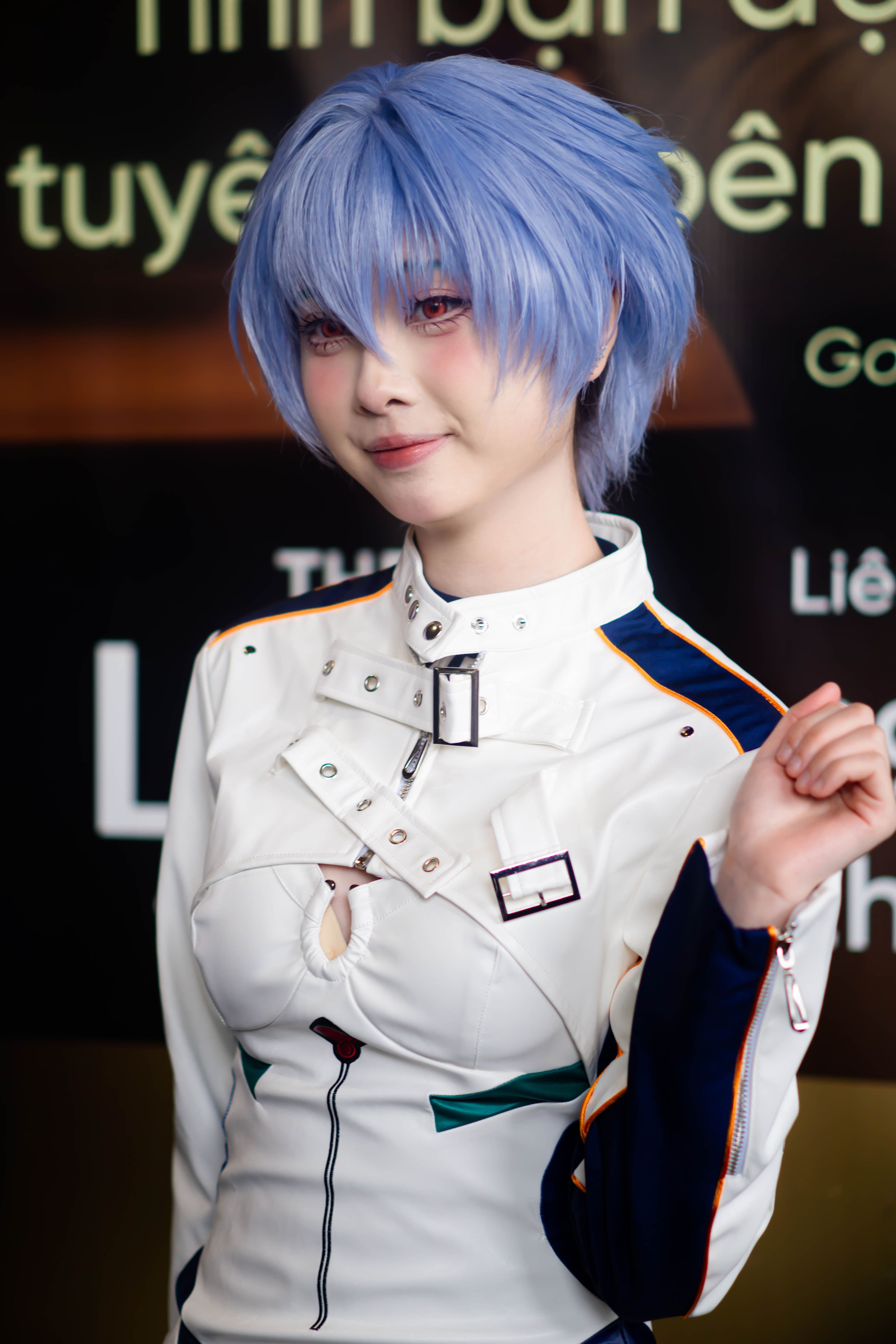 Cosplay Enthusiast in Futuristic Costume · Free Stock Photo