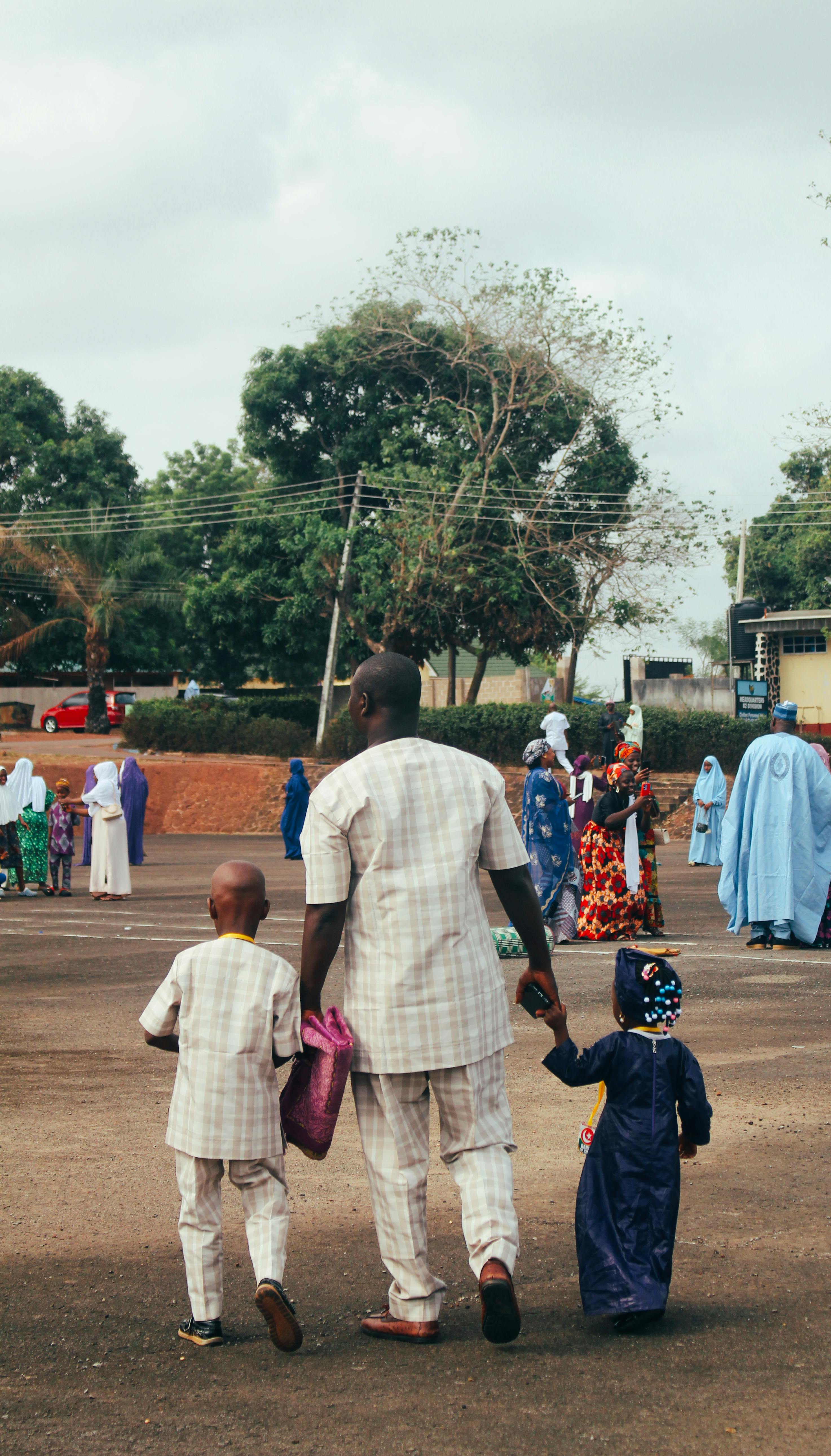 Family Gathering at Open Space in Enugu, Nigeria · Free Stock Photo