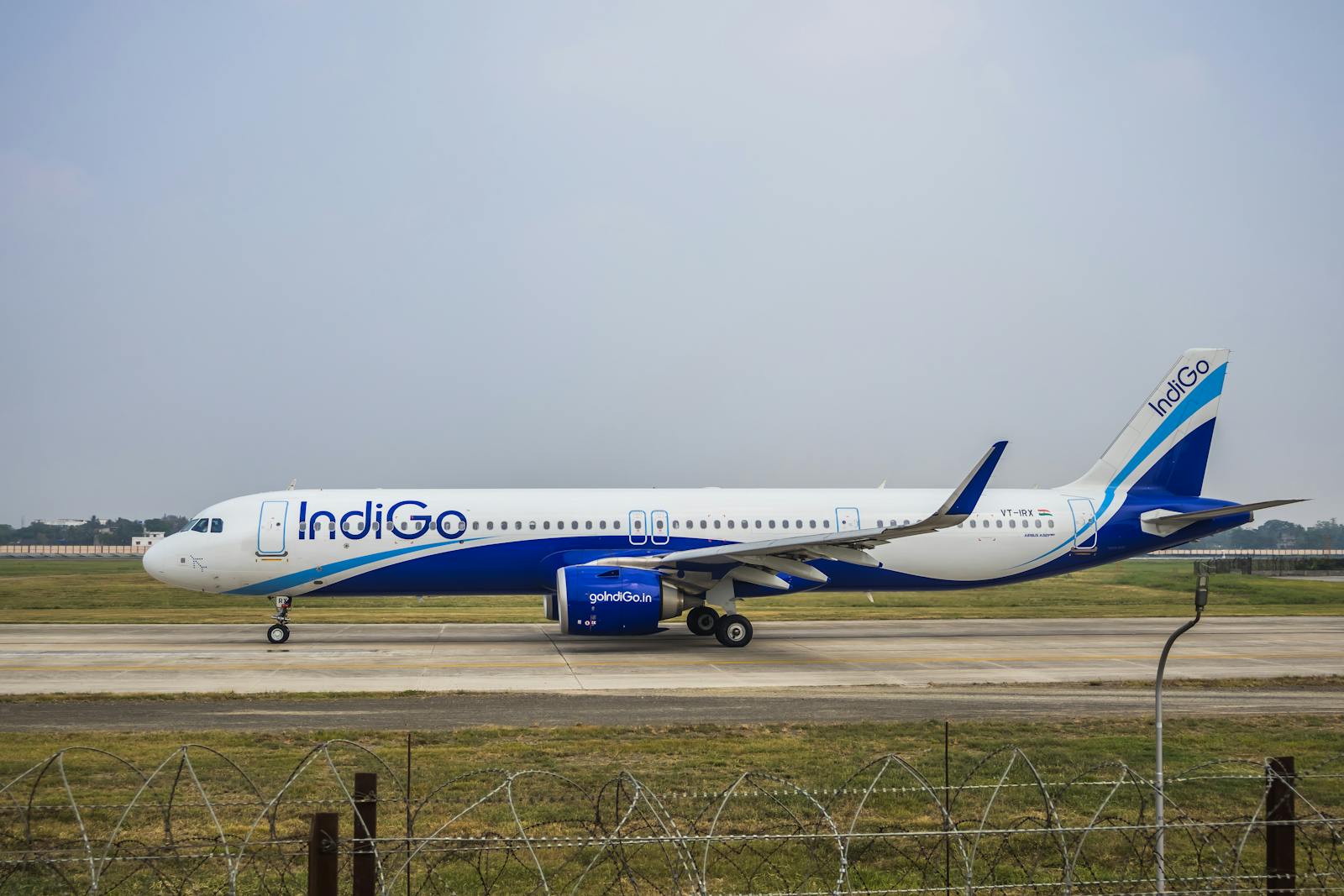Indigo Flight Photos, Download The BEST Free Indigo Flight Stock Photos ...