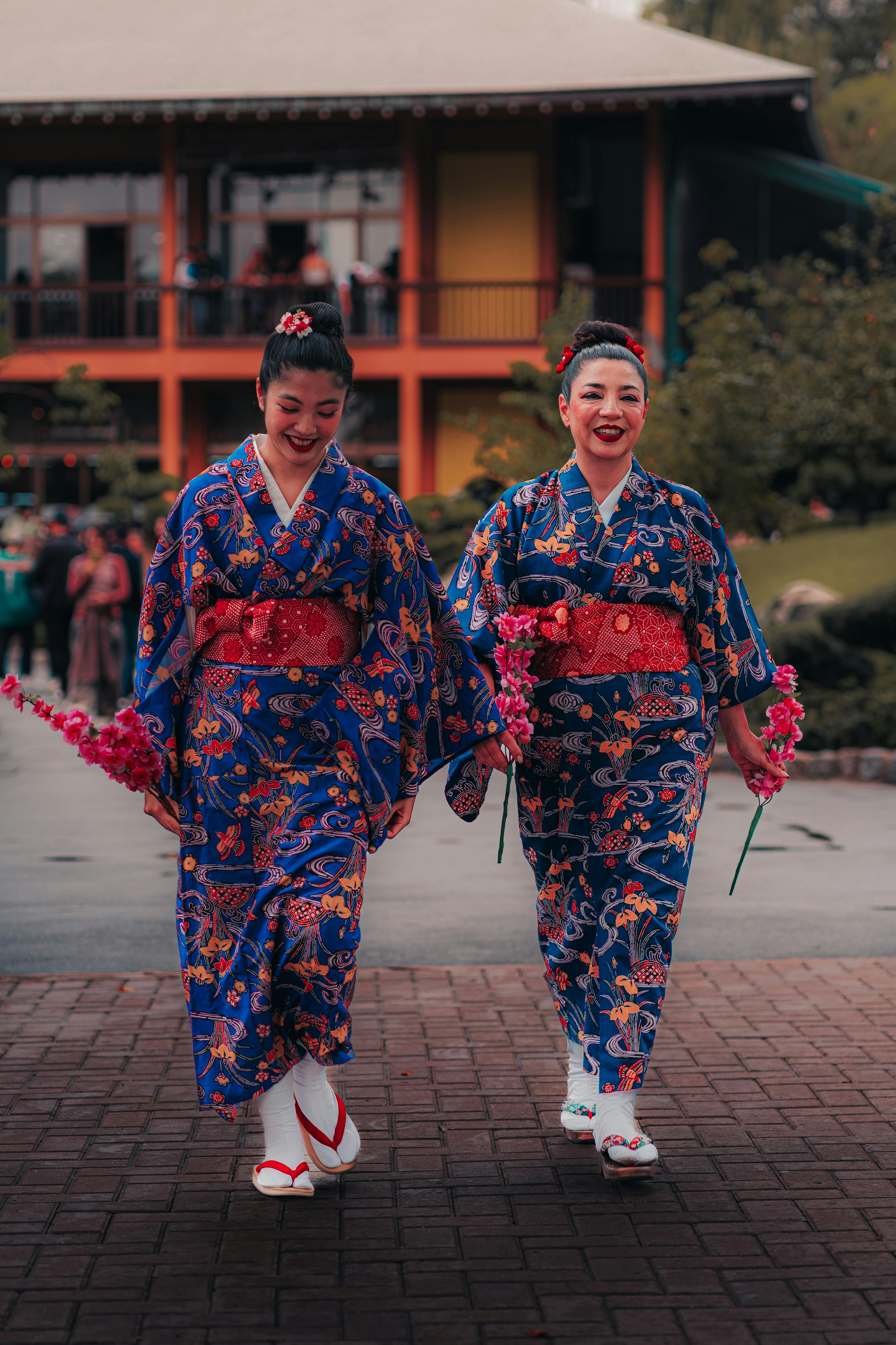 Kimono Sakura Photos, Download The BEST Free Kimono Sakura Stock Photos ...