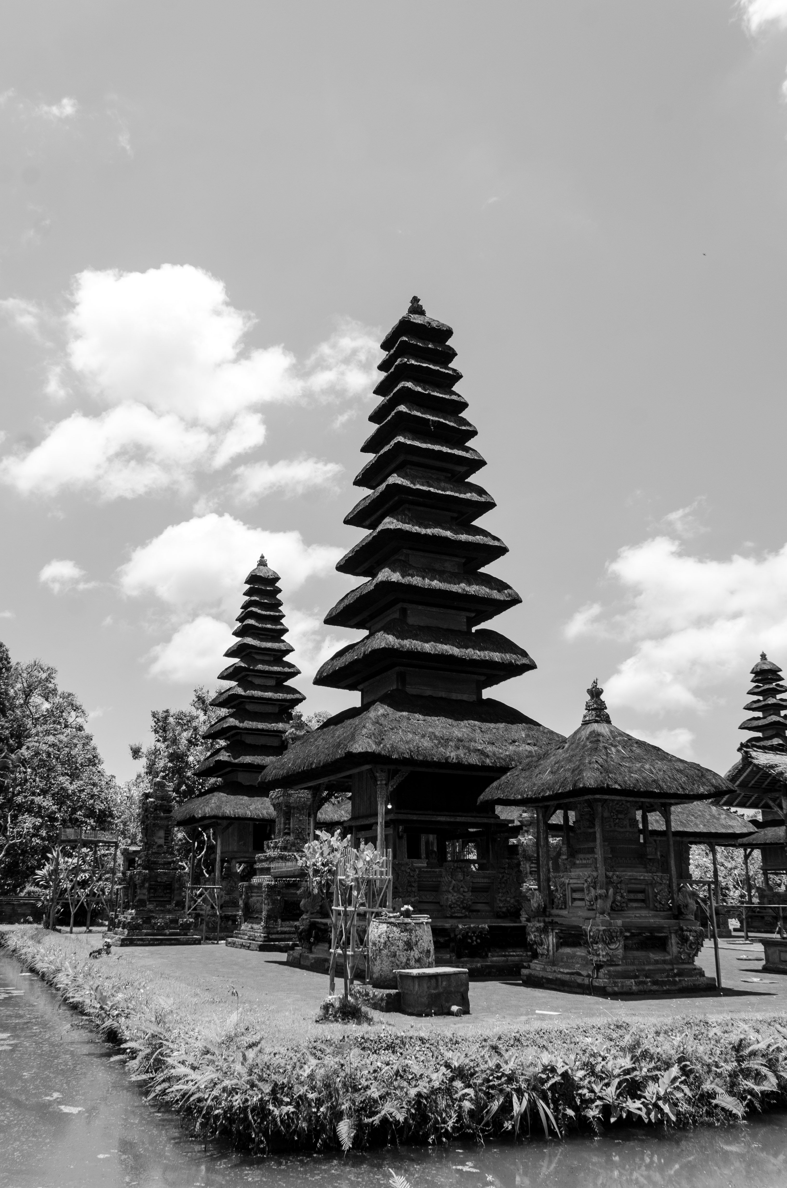 Black and White Balinese Temple in Nature · Free Stock Photo