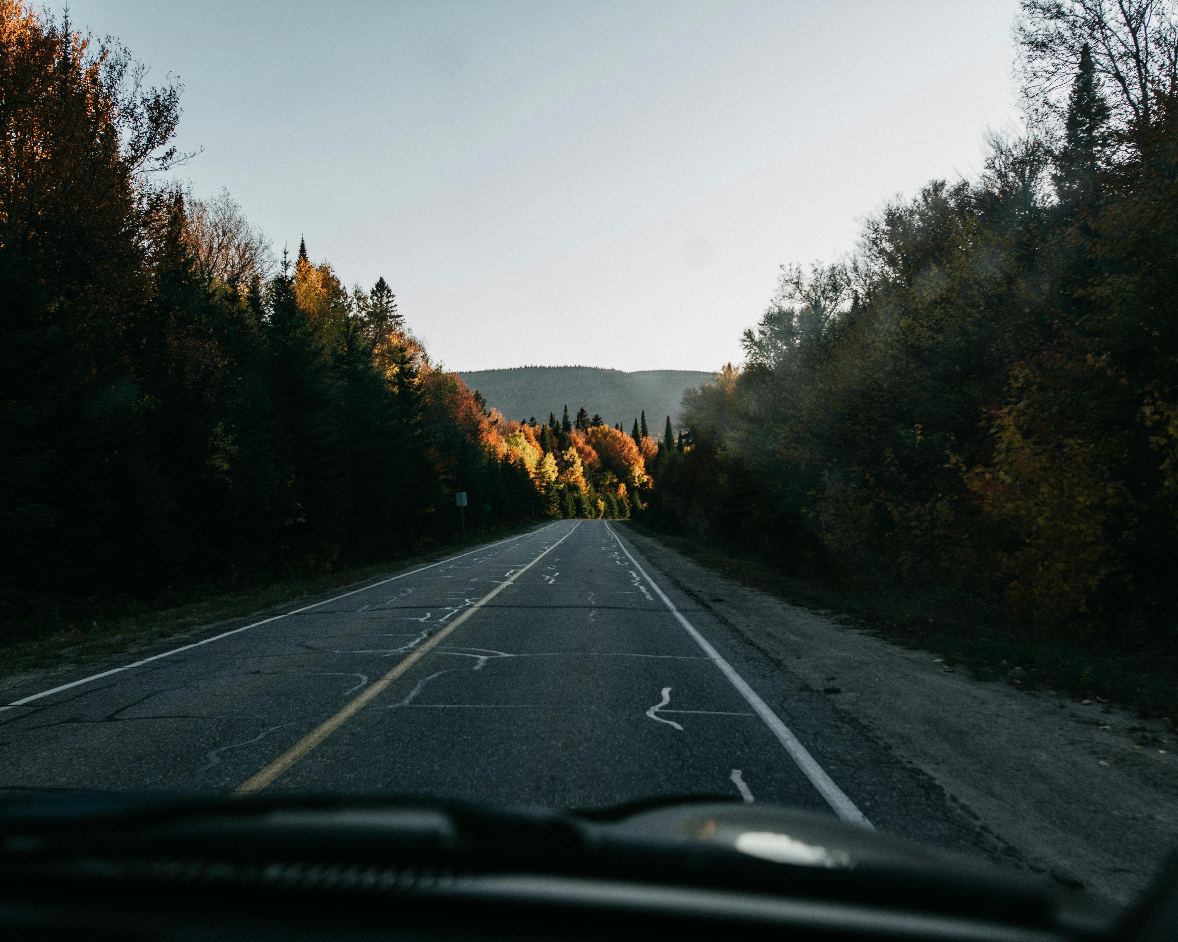 Wide Road · Free Stock Photo