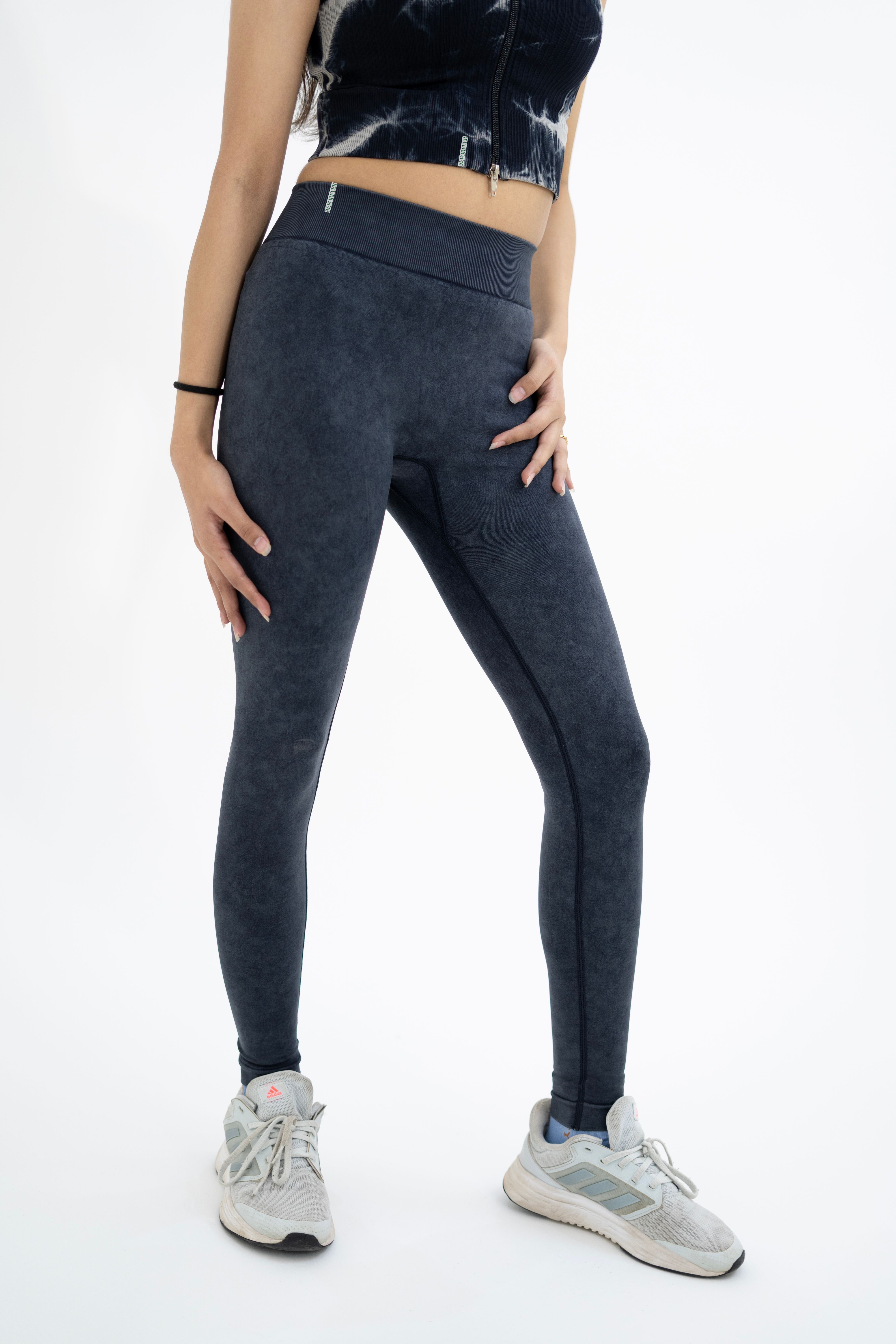 Wearing Holester Photos, Download The BEST Free Wearing Holester Stock ...
