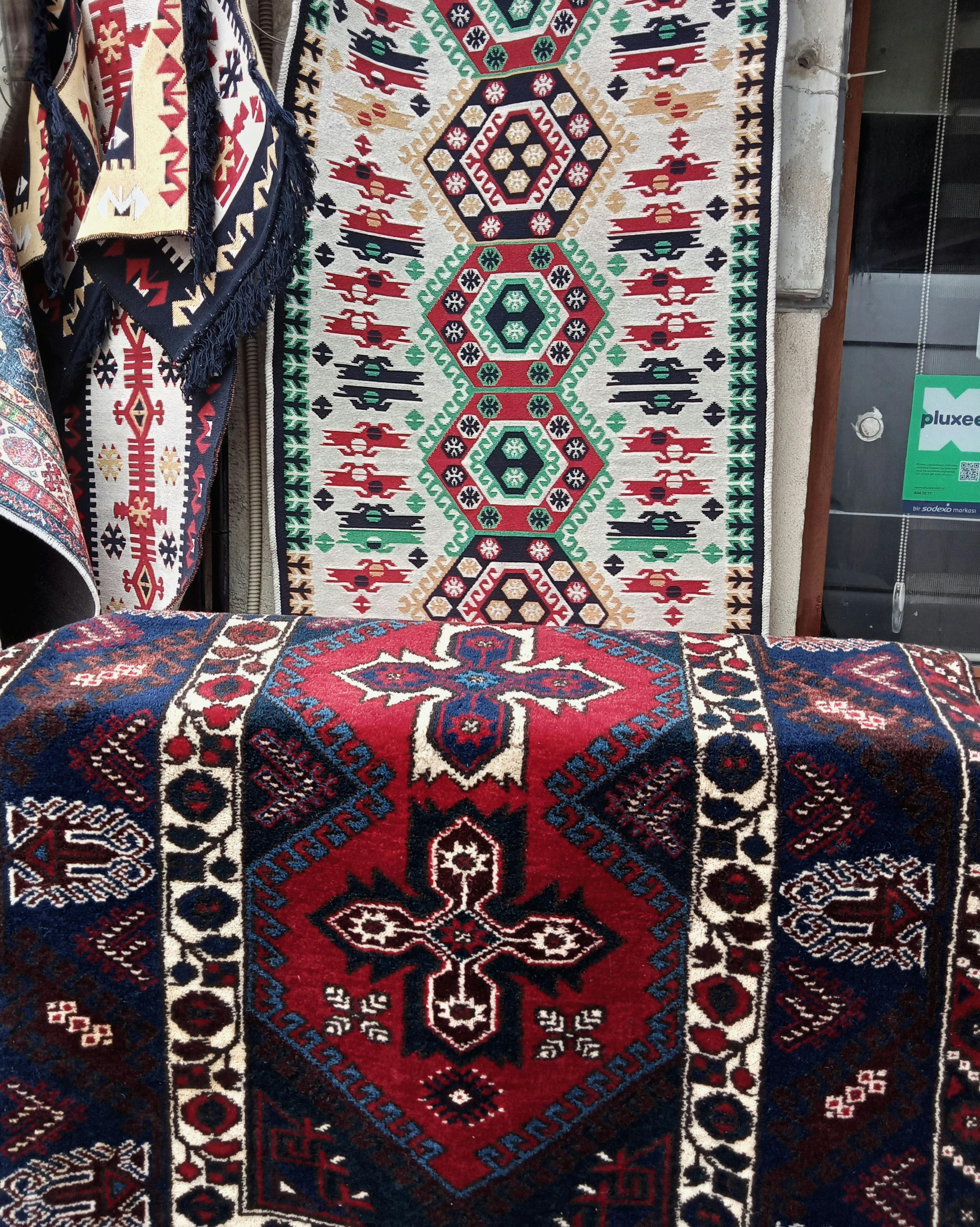 Colorful Turkish Rugs Display in Çanakkale · Free Stock Photo