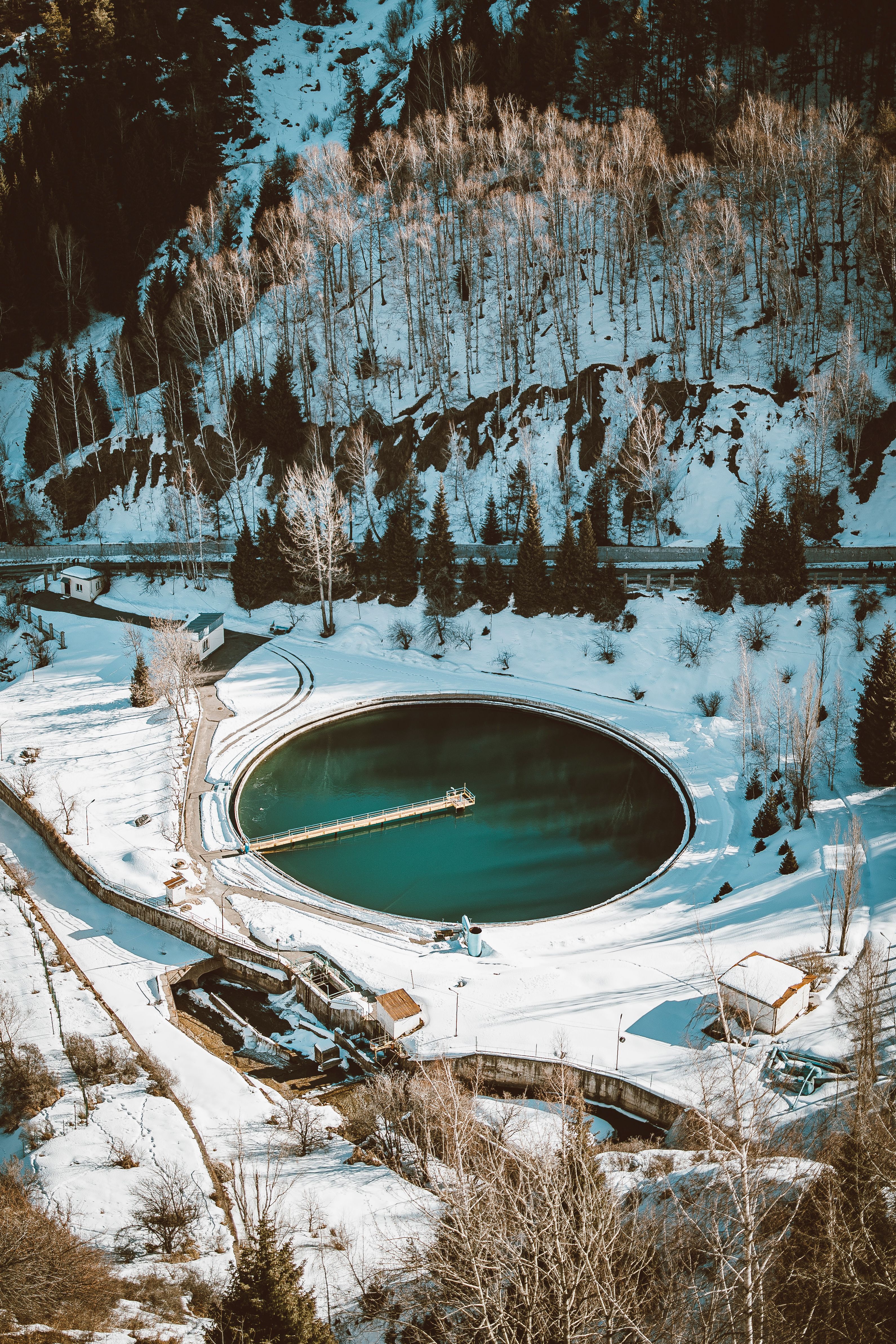 Winter Aerial View of Almaty Mountain Lake · Free Stock Photo
