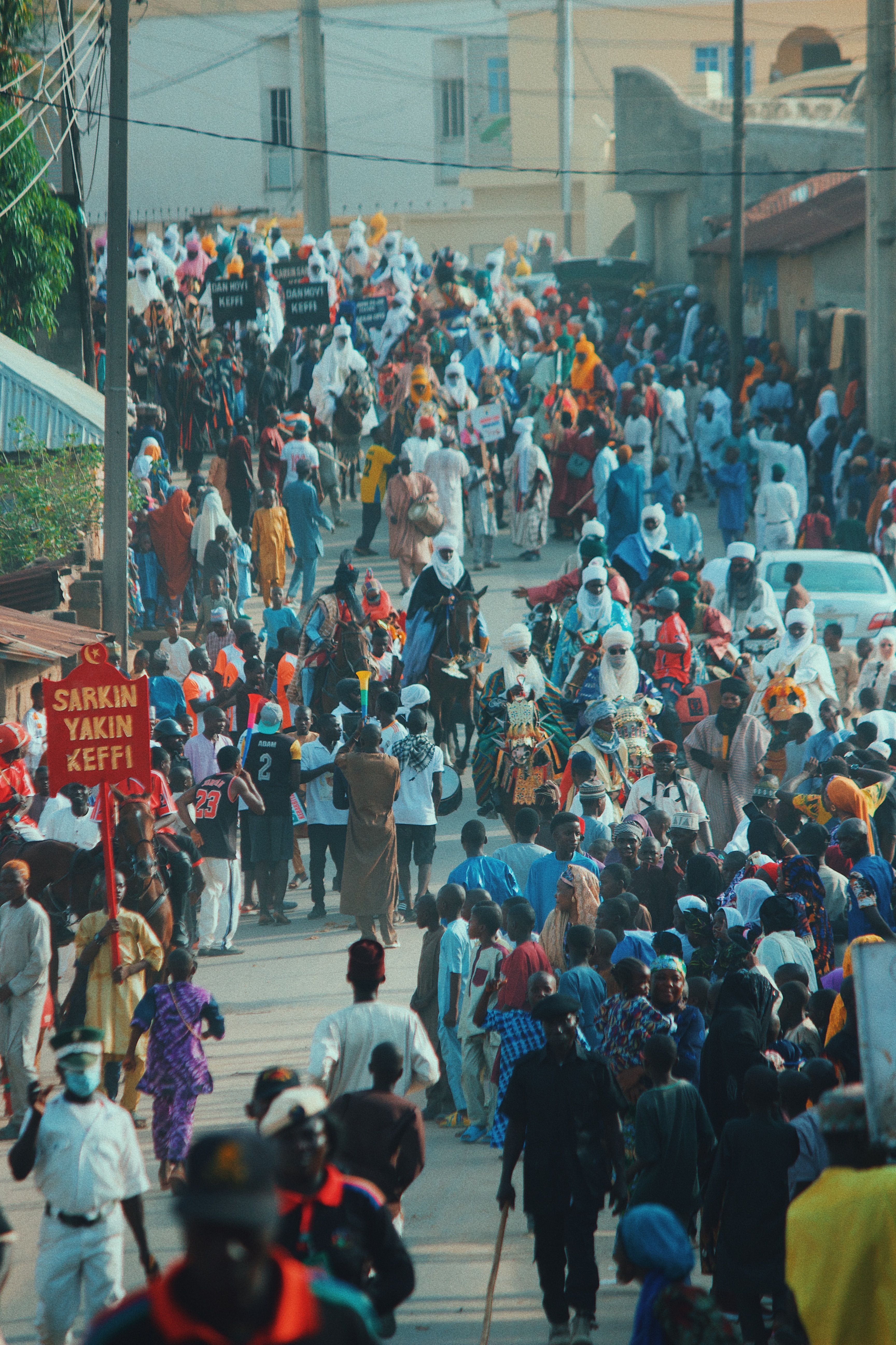 Colorful Nigerian Street Parade with Dancers and Crowds · Free Stock Photo