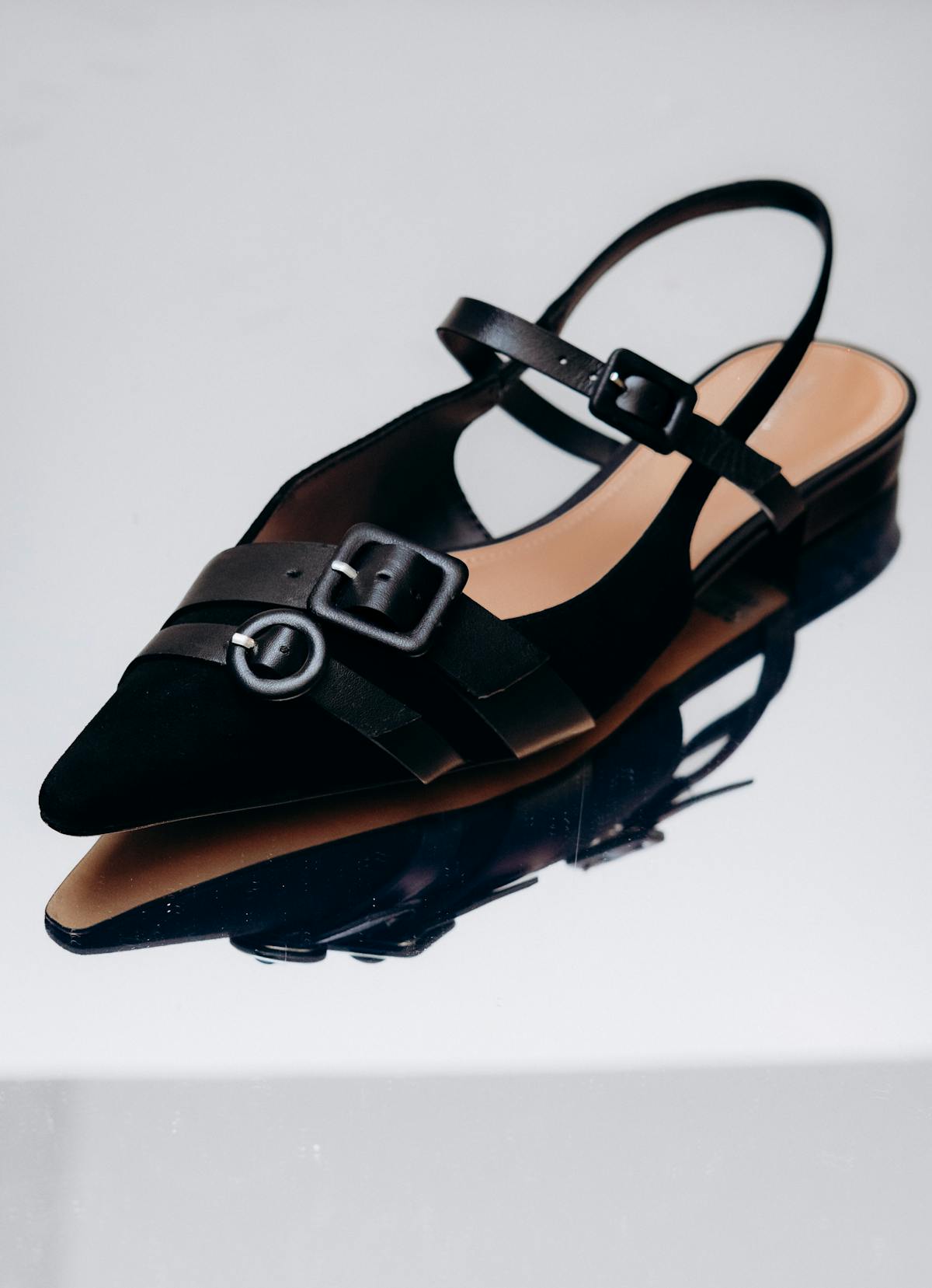 Shoe Image Photos, Download The BEST Free Shoe Image Stock Photos & HD ...