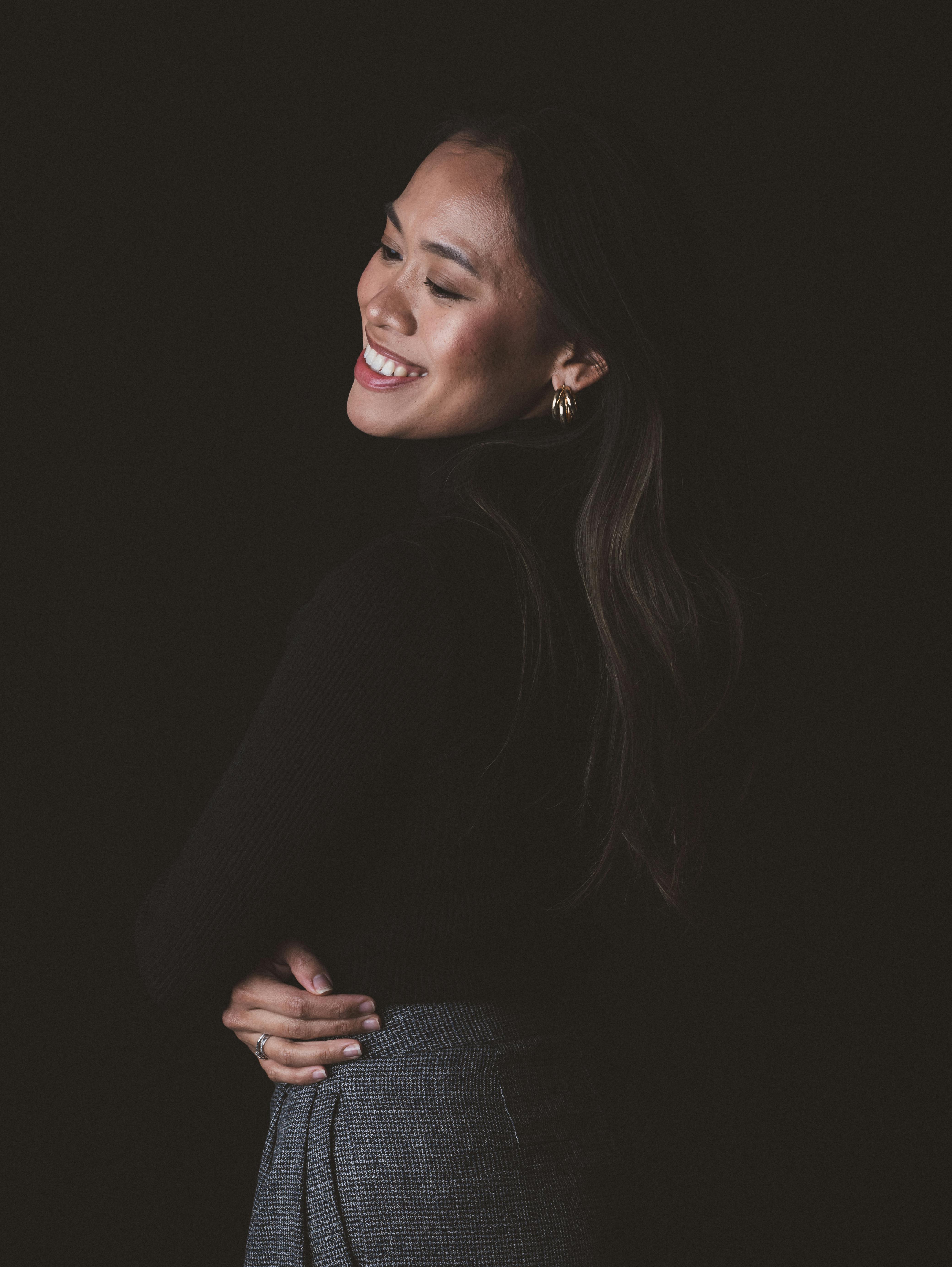 Profile Girl Photos, Download The BEST Free Profile Girl Stock Photos ...