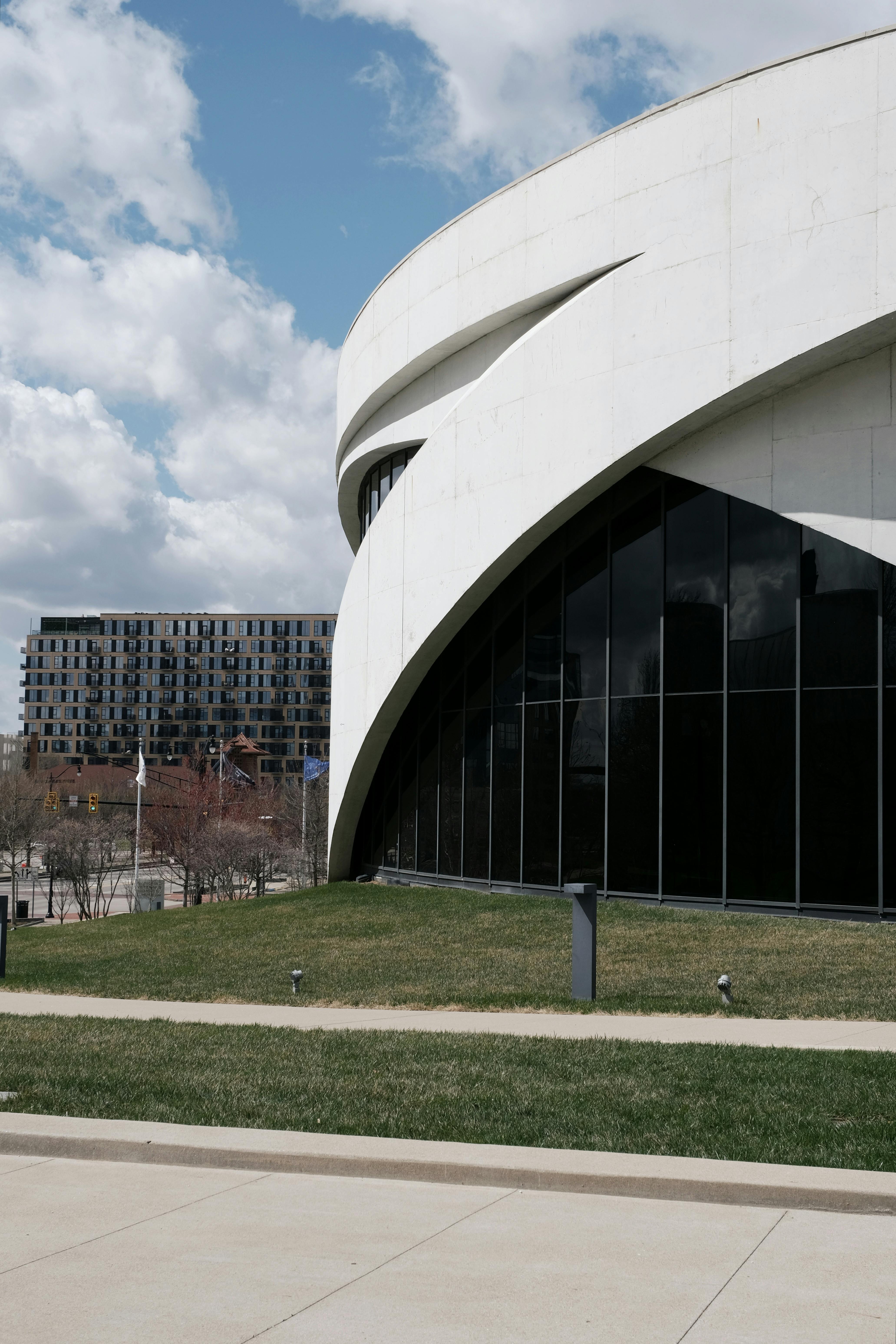 Modern Architectural Building Design Outdoors · Free Stock Photo