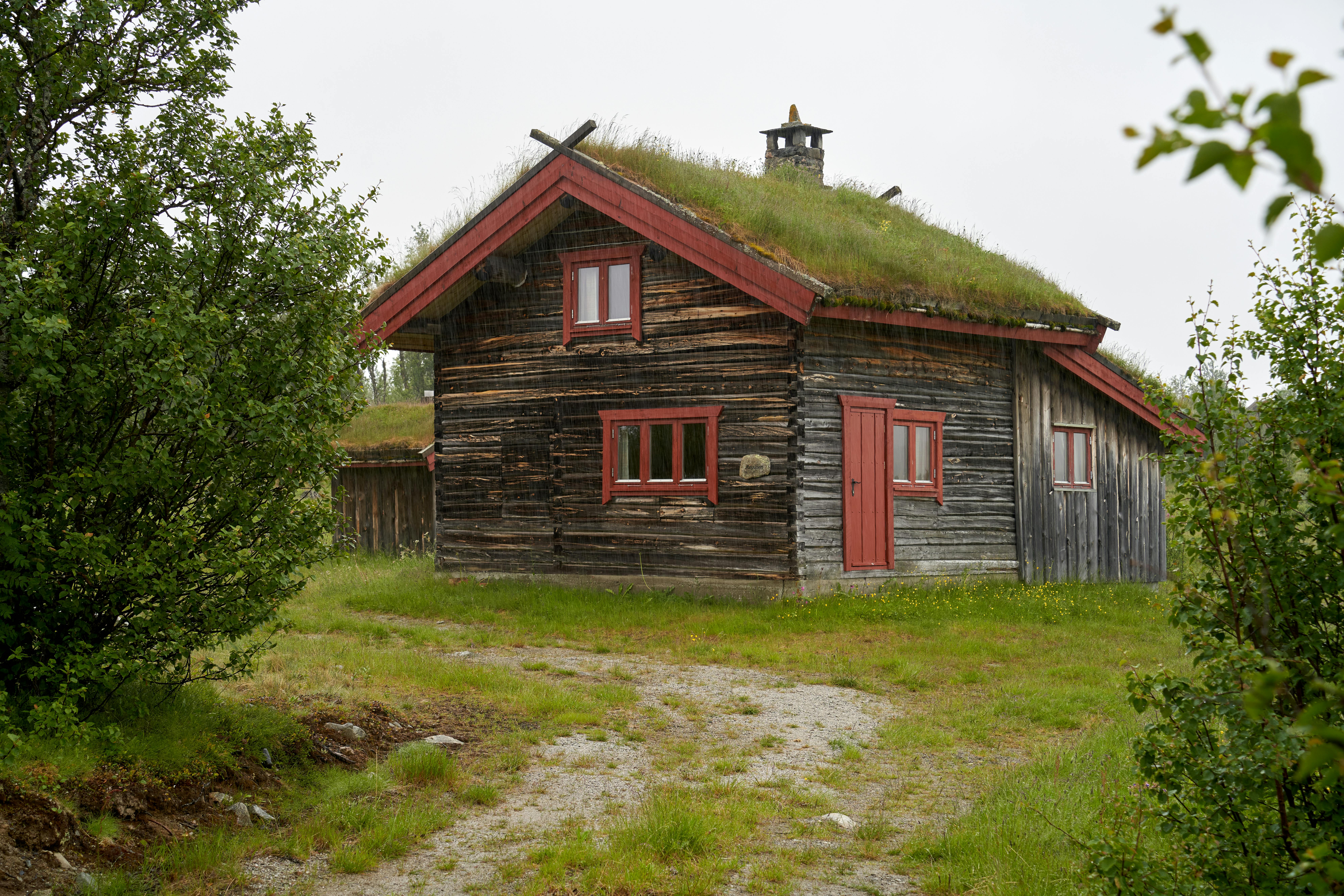 Rustic Log Cabin in Lush Telemark, Norway · Free Stock Photo