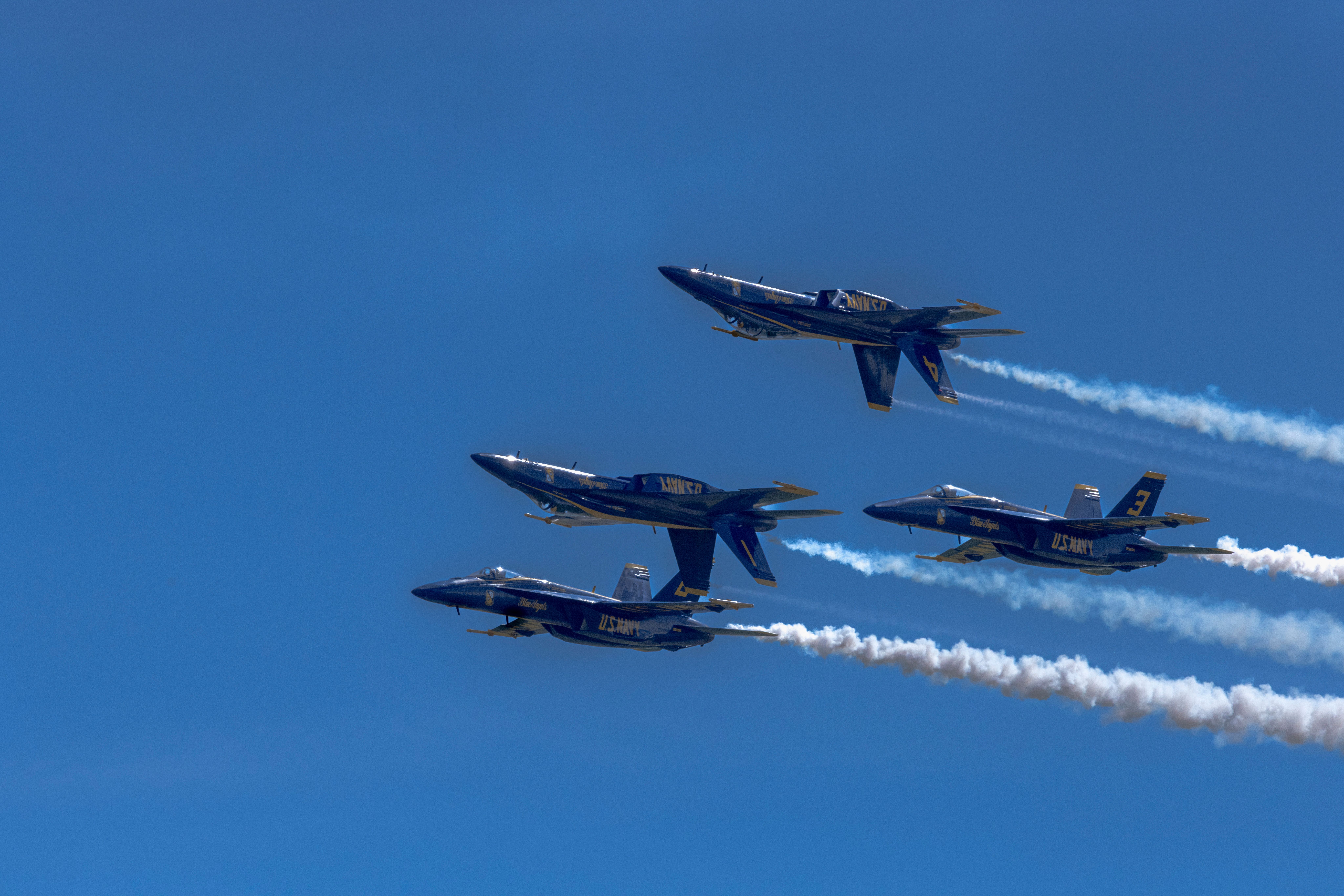 Blue Angels Performing Aerial Maneuvers in Clear Sky · Free Stock Photo