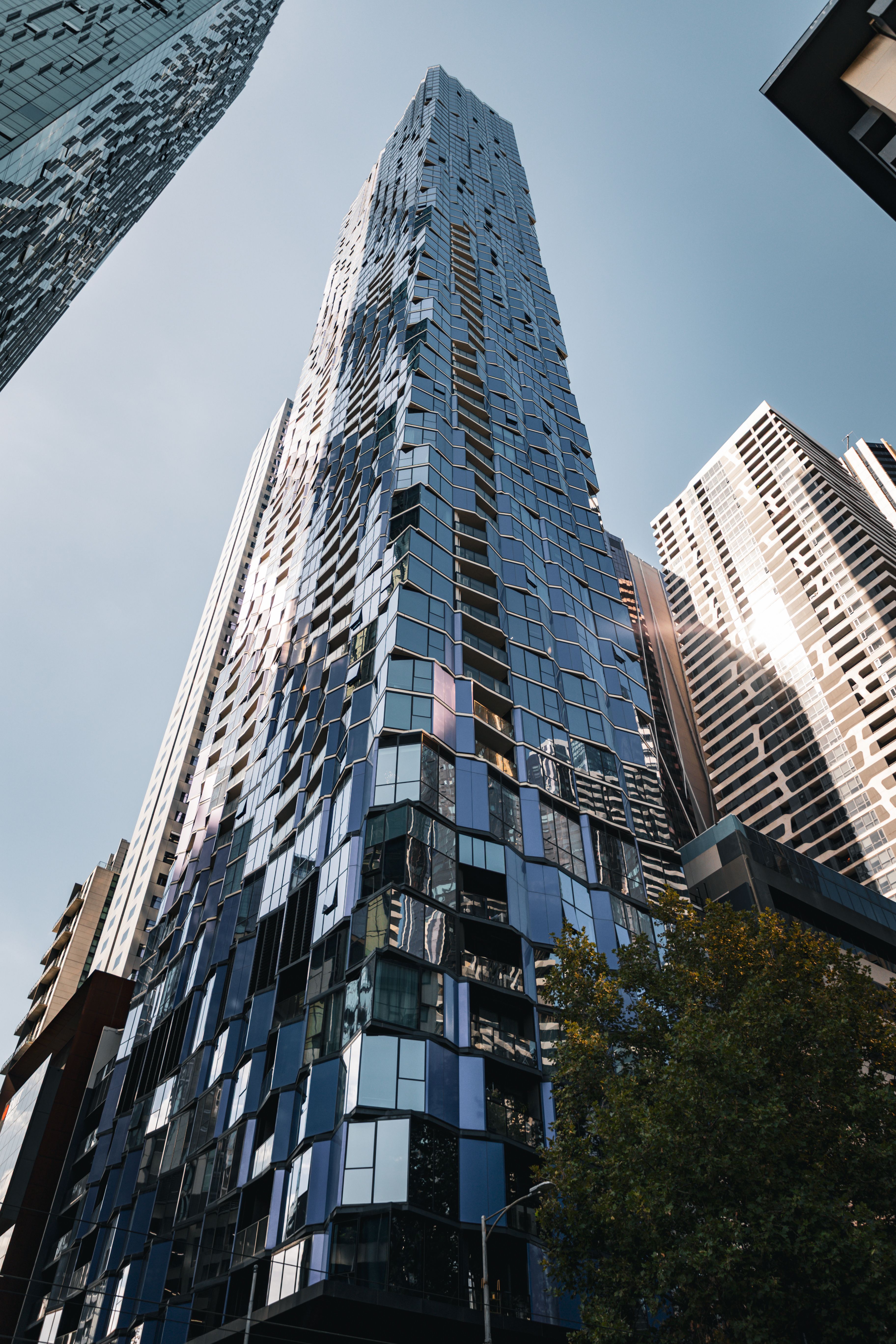 Tall Glass Skyscraper and Cityscape · Free Stock Photo