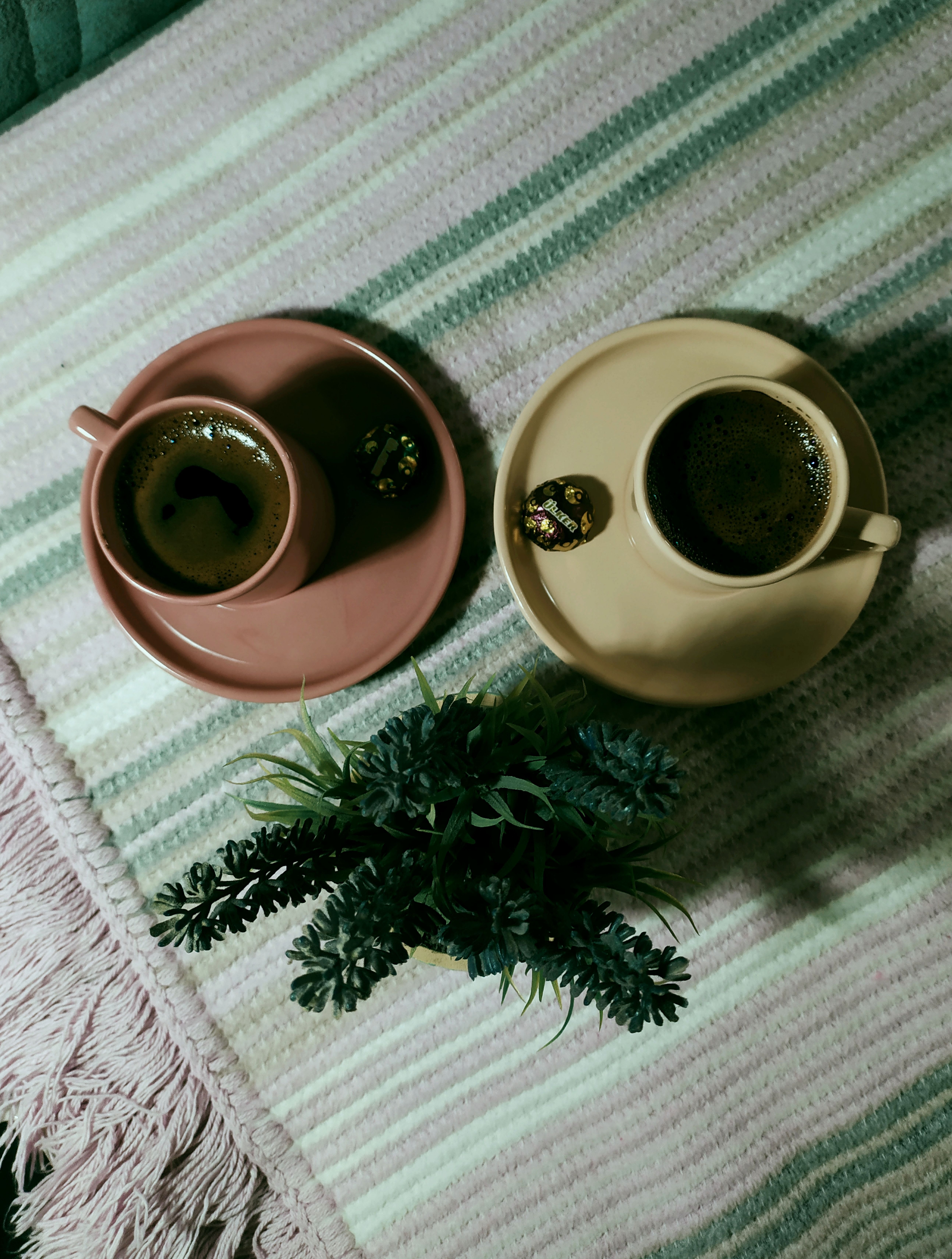 Two Cups Of Coffee Photos, Download The BEST Free Two Cups Of Coffee ...