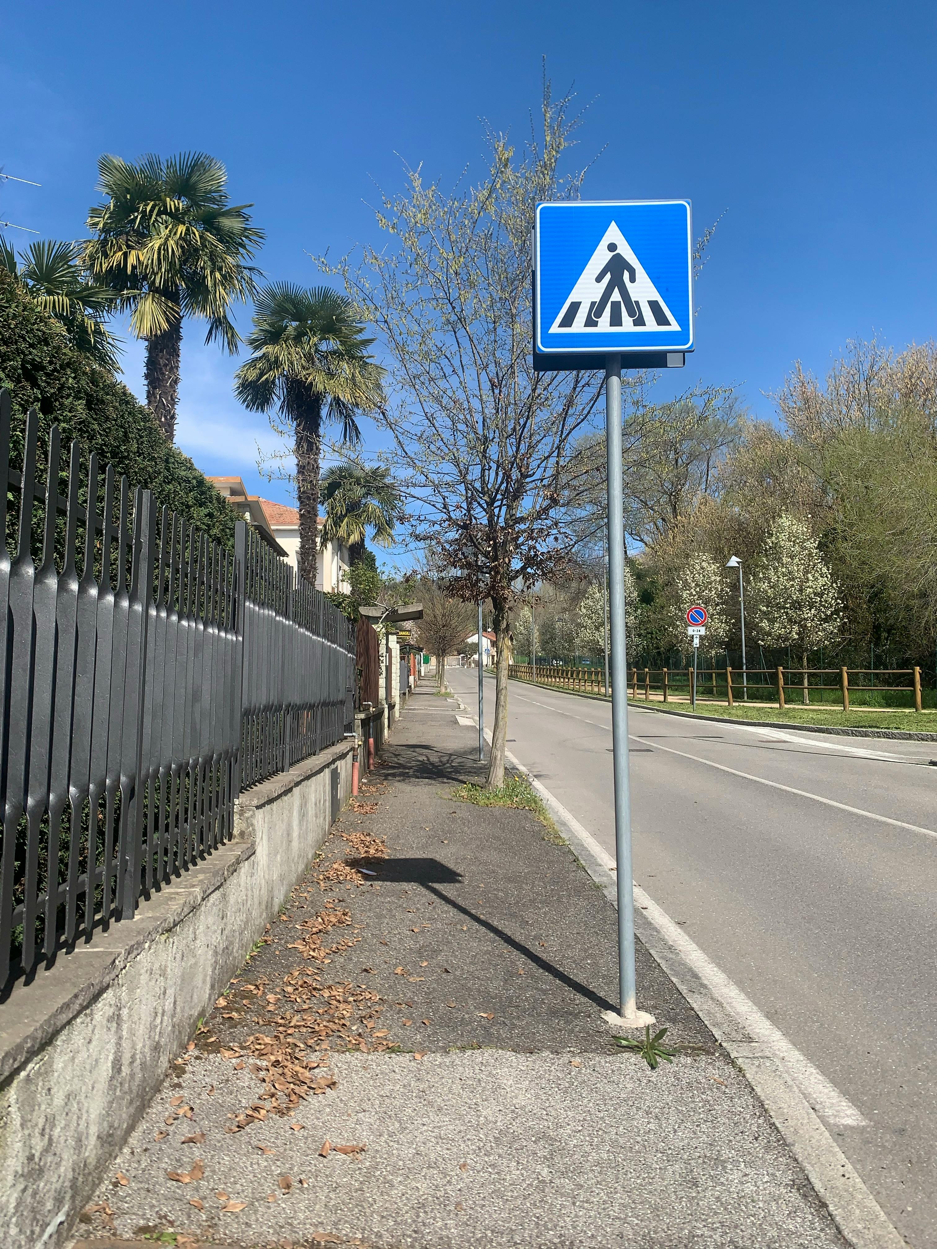 Crazy Direction Sign Photos, Download The BEST Free Crazy Direction ...