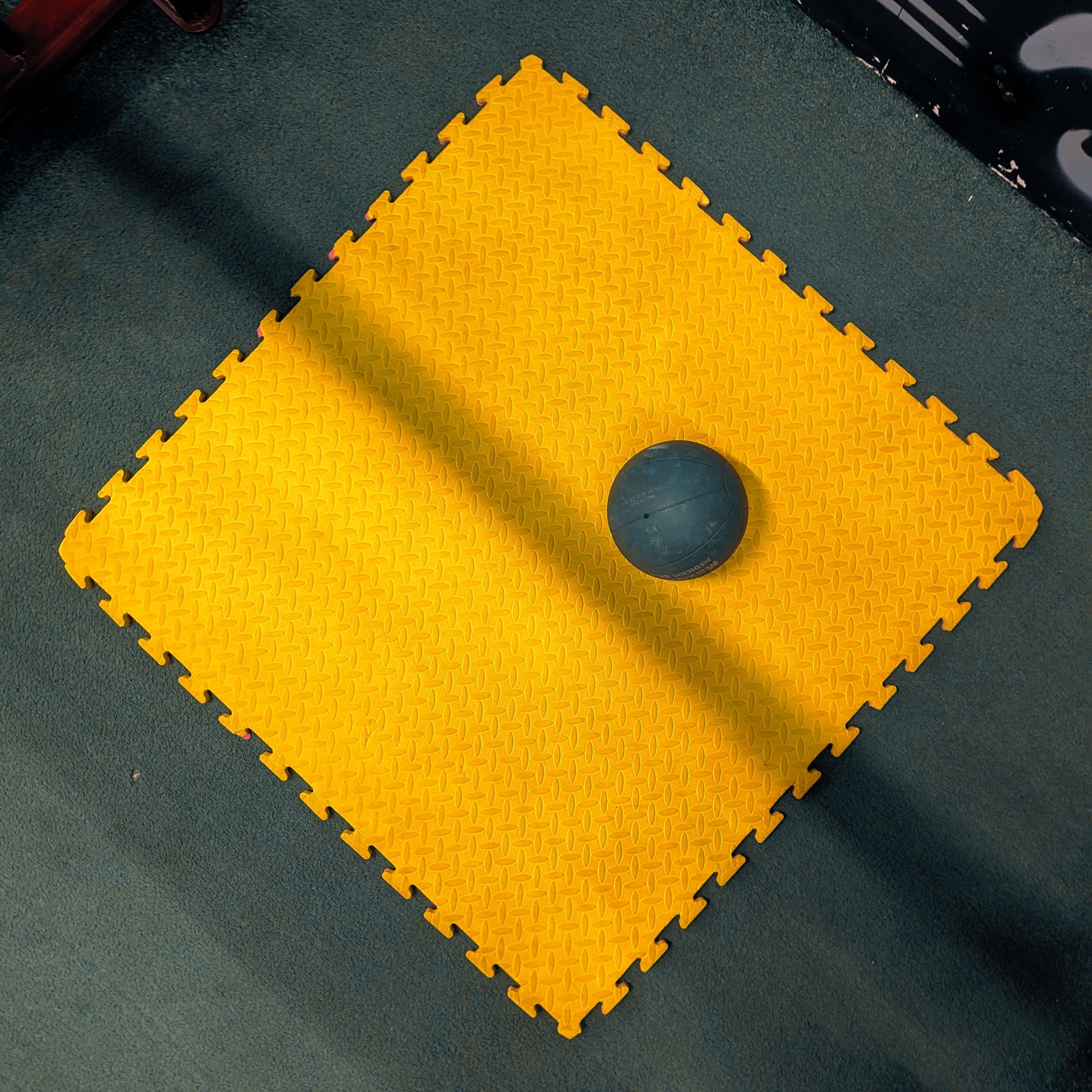 Yellow Mat Photos, Download The BEST Free Yellow Mat Stock Photos & HD ...