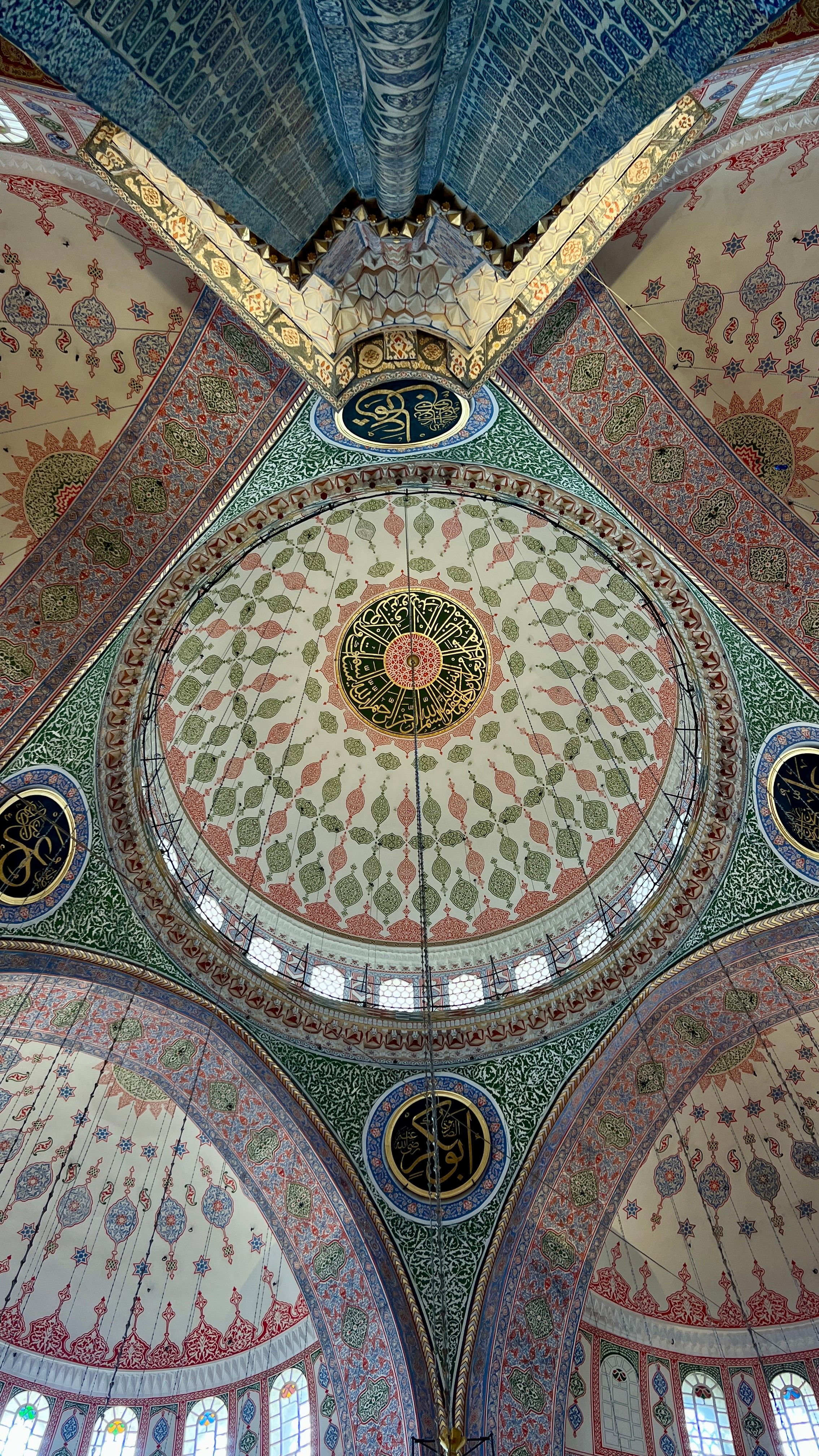 Intricate Ceiling of an Ornate Mosque Dome · Free Stock Photo