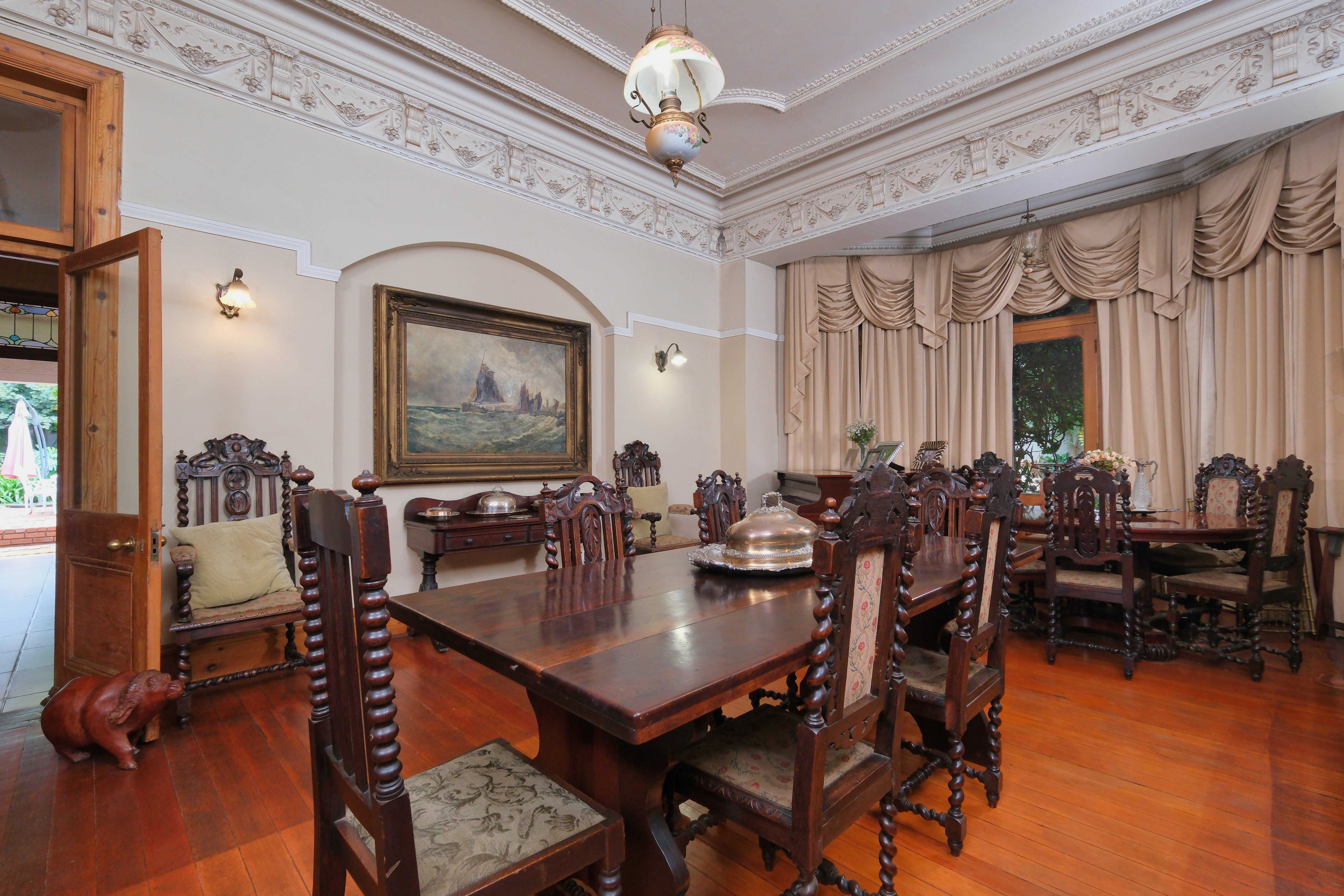 Lower Classes House Photos, Download The BEST Free Lower Classes House ...