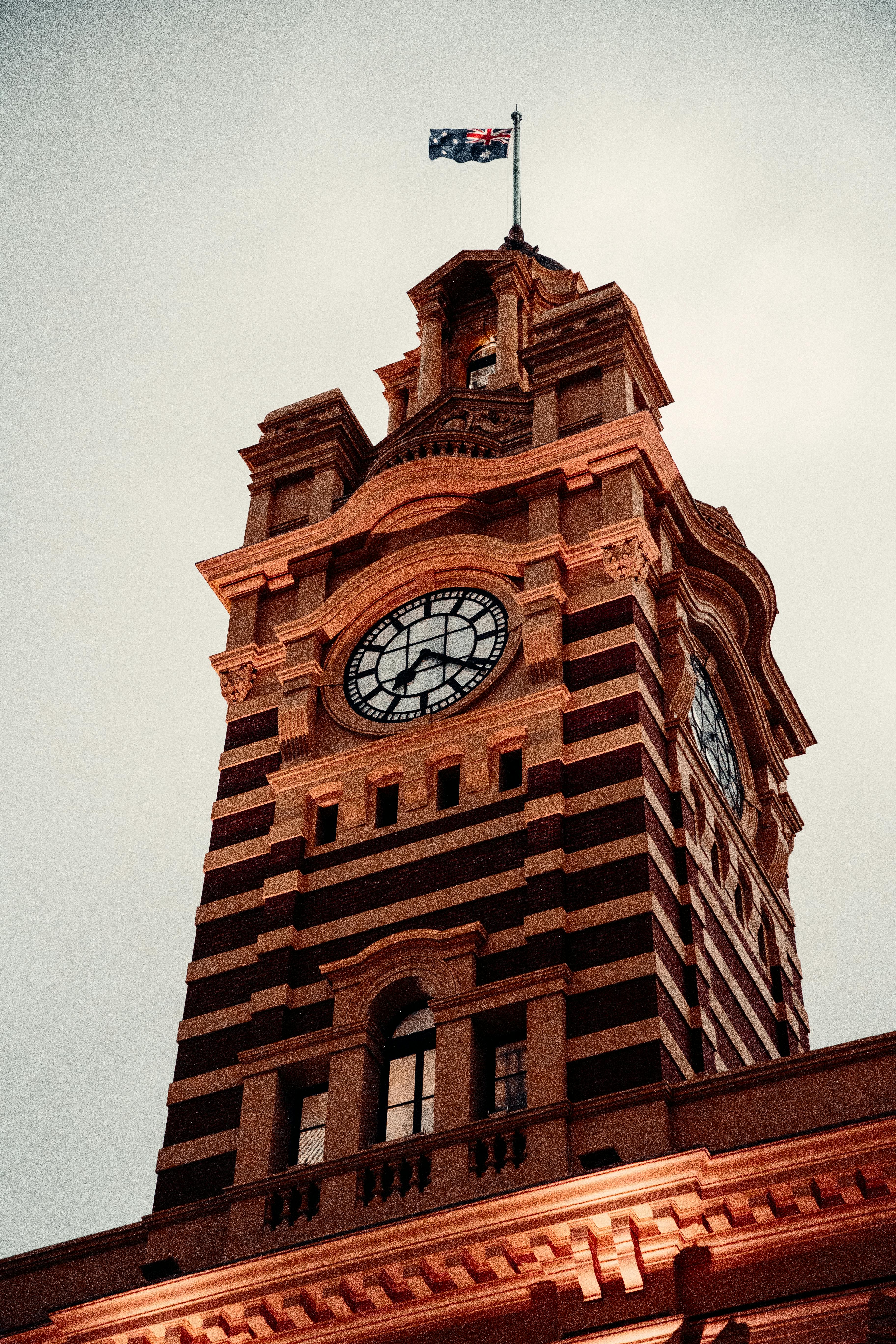 RMIT Building Clock Tower at Dusk in Melbourne · Free Stock Photo