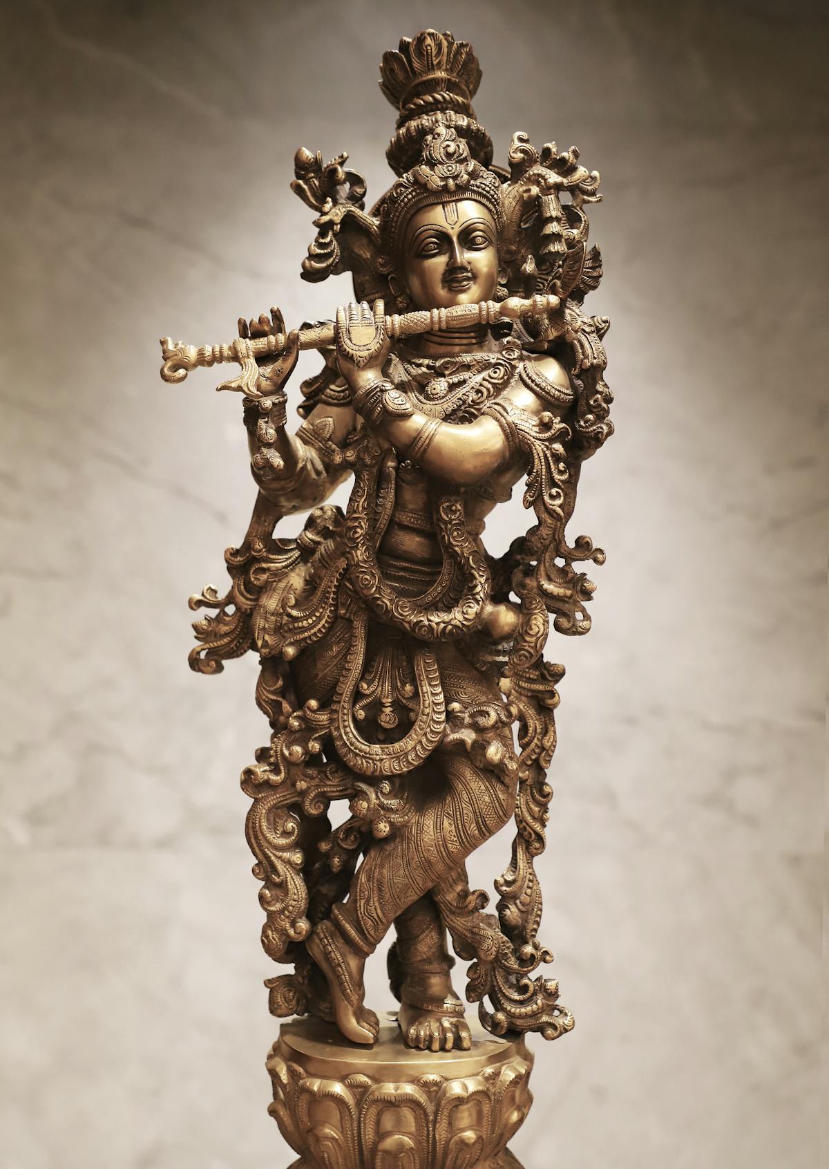 Krishna Sada Sahayate Krishna Sada Sahayte Wallpaper Photos, Download ...