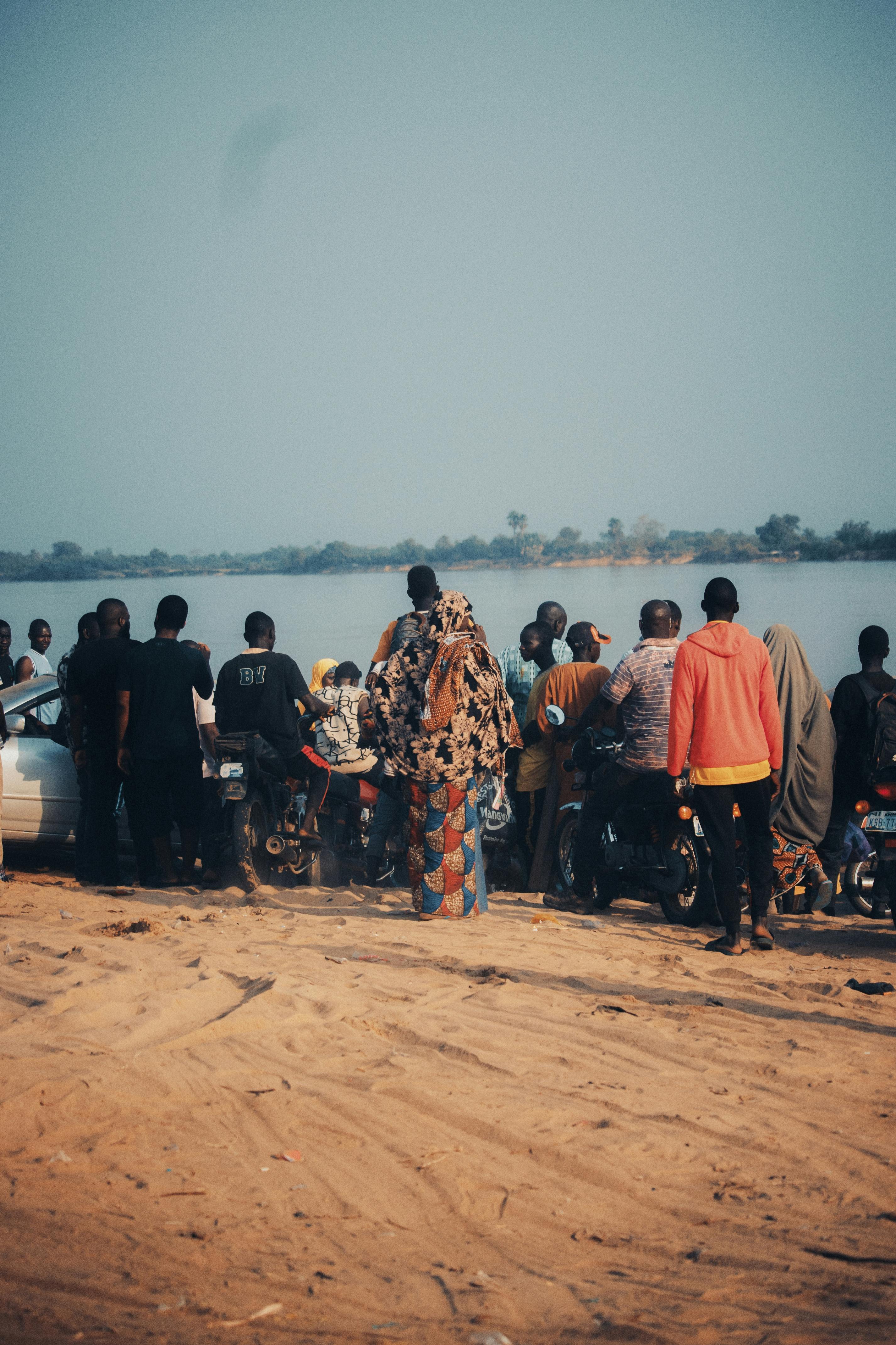 Peaceful Crowd Photos, Download The BEST Free Peaceful Crowd Stock ...